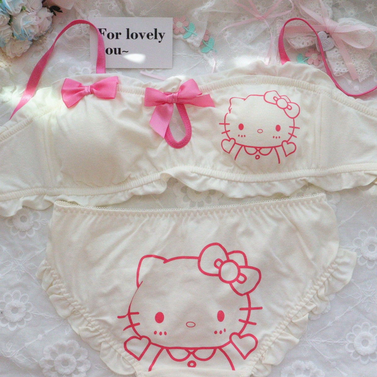 Sanrio Cotton Cute And Sweet Hello Kitty Chest Bras and Panties 2 Pcs ...