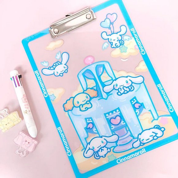 Hello Kitty Folders