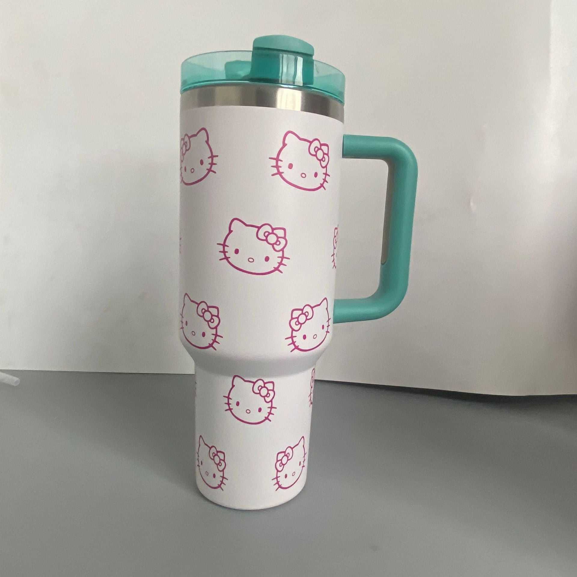 Sanrio HelloKitty 40Oz Stainless Steel Insulated Mug With Handle Straw Mugs Large Capacity ...