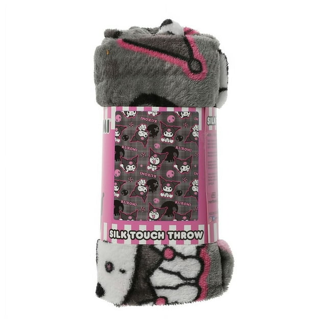 Sanrio Kuromi Stars And Skulls Plush Throw Blanket - Touch of Coziness ...