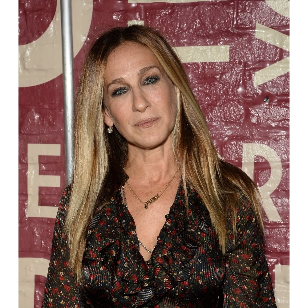 Sarah Jessica Parker At A Public Appearance For Airbnb Presents True ...