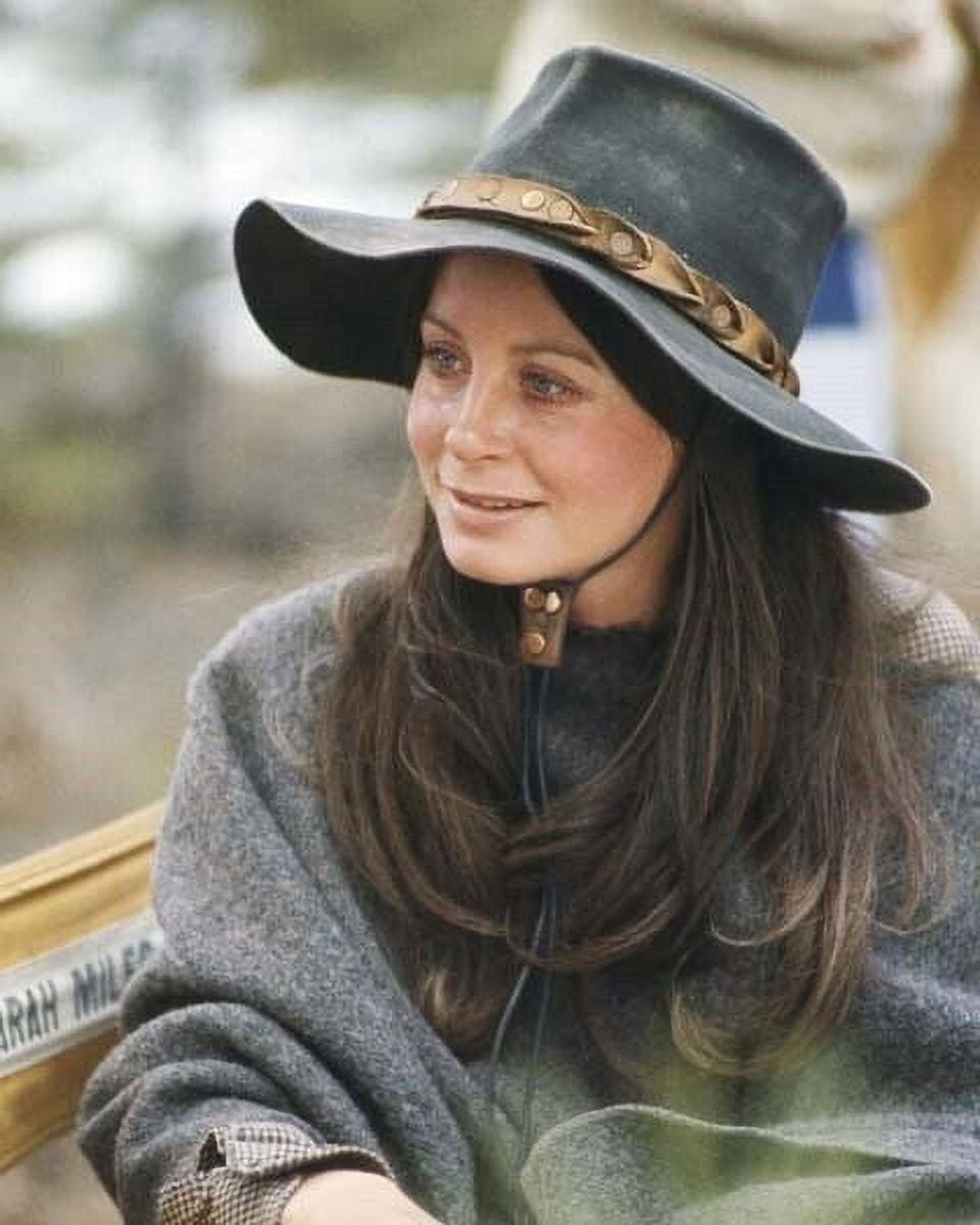 Sarah Miles in western hat on set 1973 The Man Who Loved Cat Dancing 11x17 poster - Walmart.com