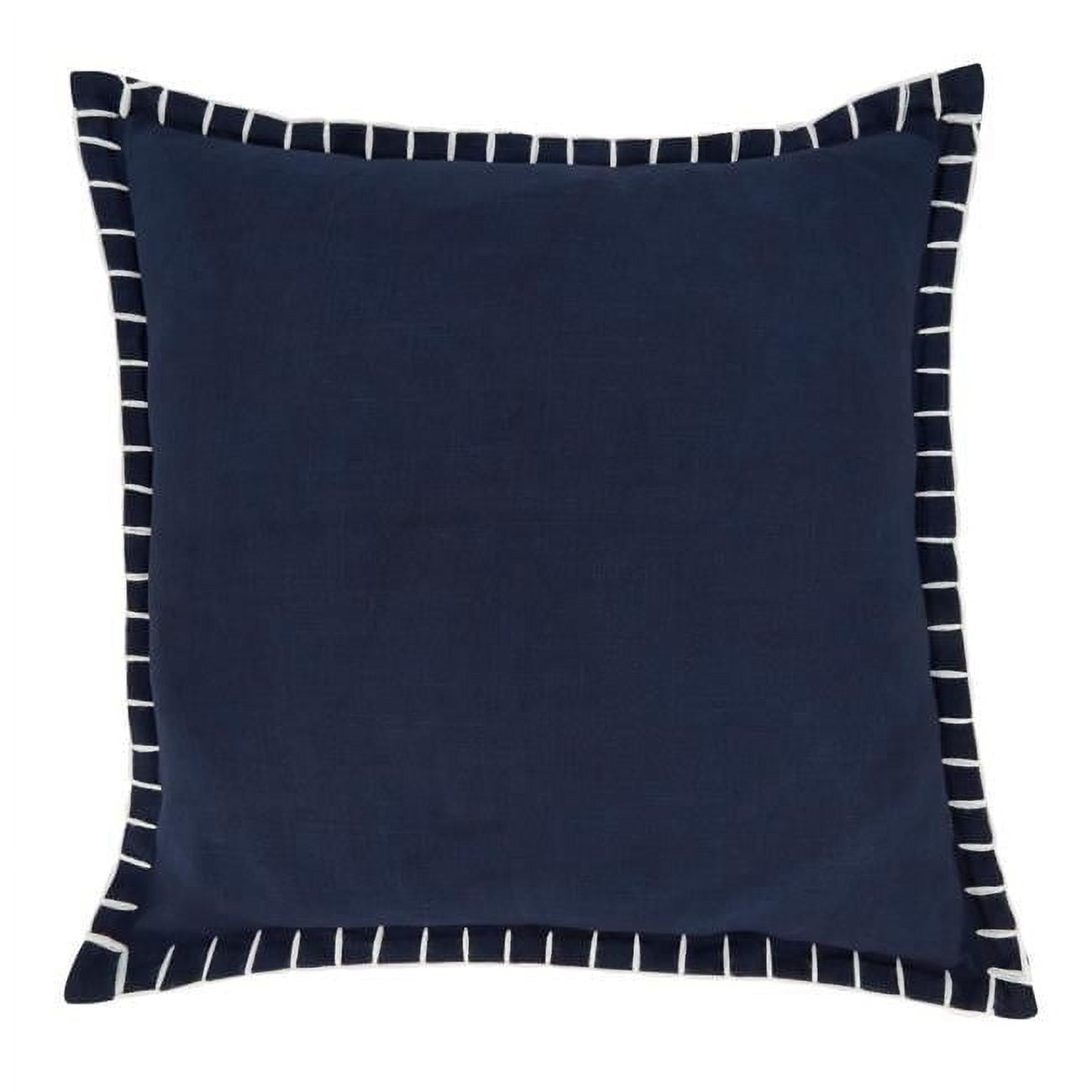 Saro Lifestyle Classic Charm Chunky Whip Stitch Down Filled Throw ...