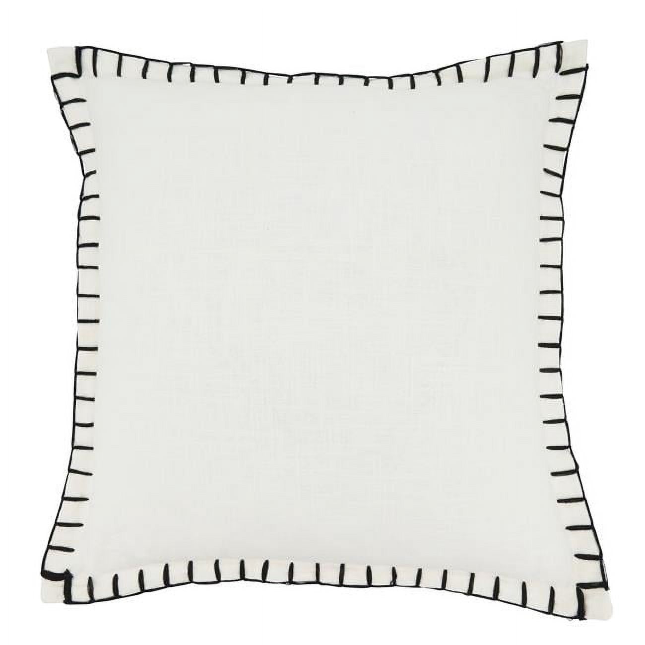 Saro Lifestyle Classic Charm Chunky Whip Stitch Down Filled Throw ...