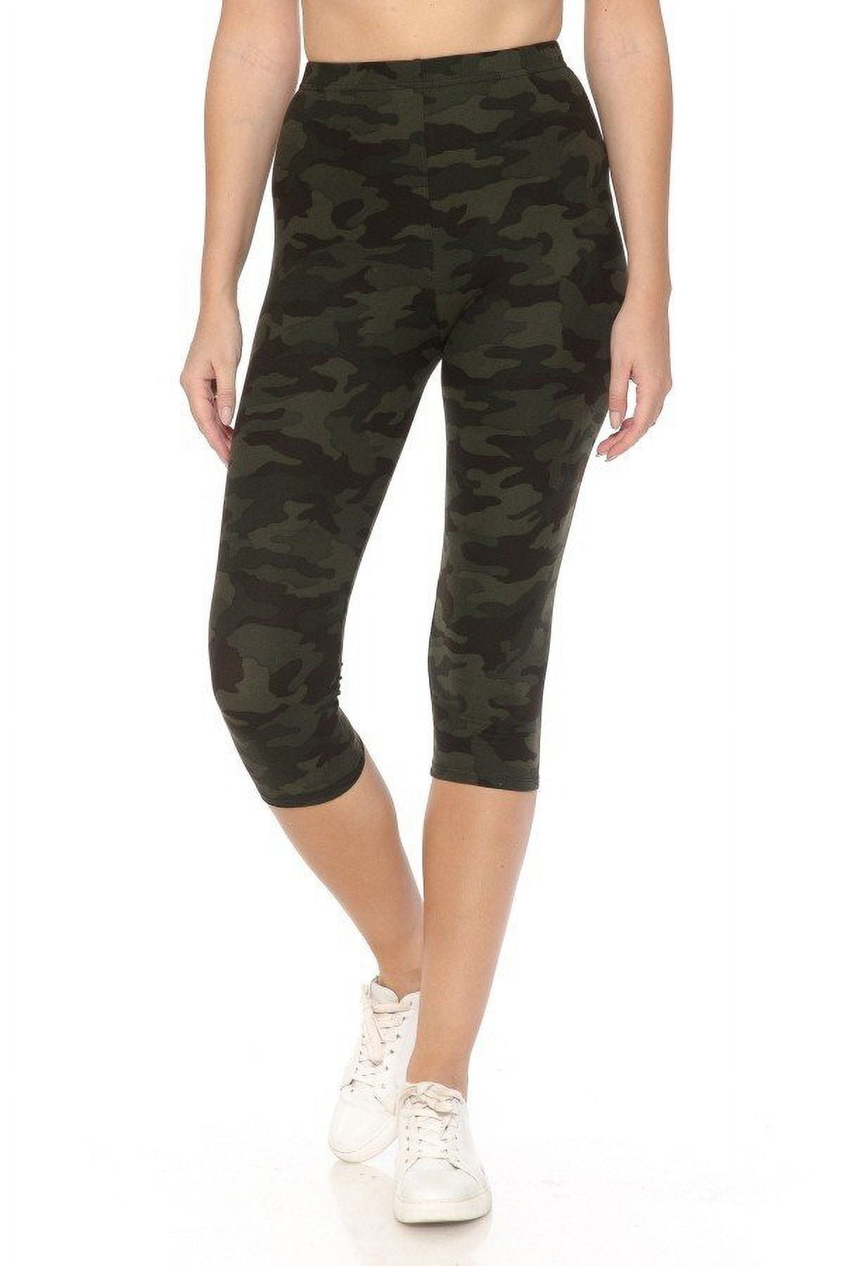 Saronite Dark Green Camo Printed High Waisted Cropped Capri Leggings ...