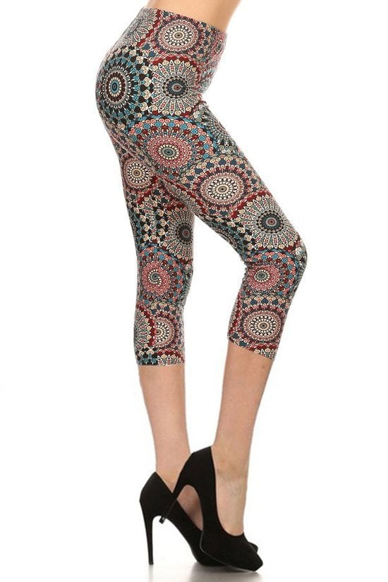 Saronite Paisley Printed High Waisted Cropped Capri Leggings (Women's ...