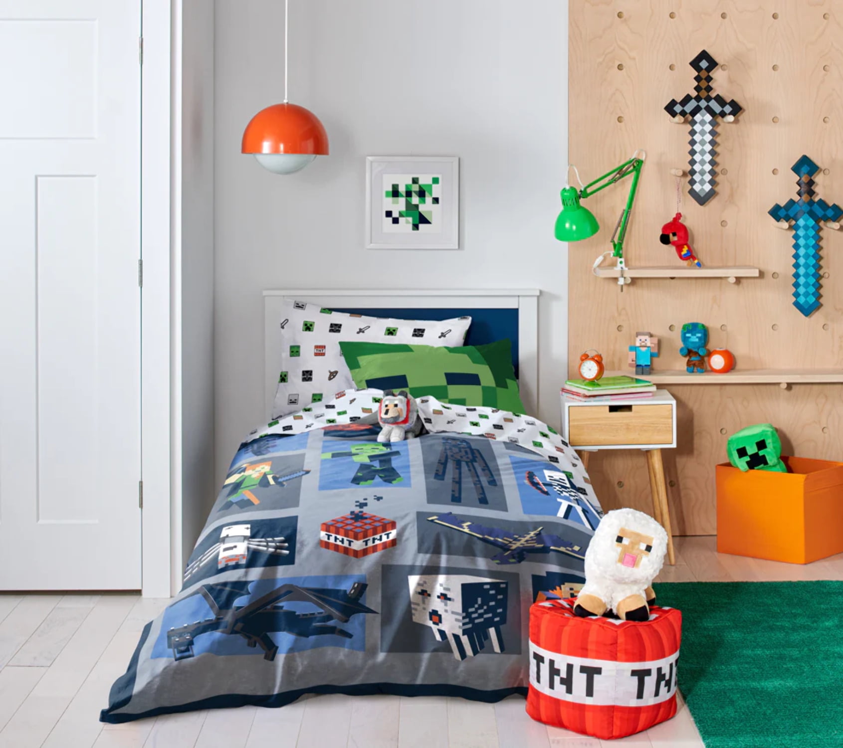Saturday Park 5-Piece Gray Minecraft Creeper Alex Steve Duvet Bedding ...