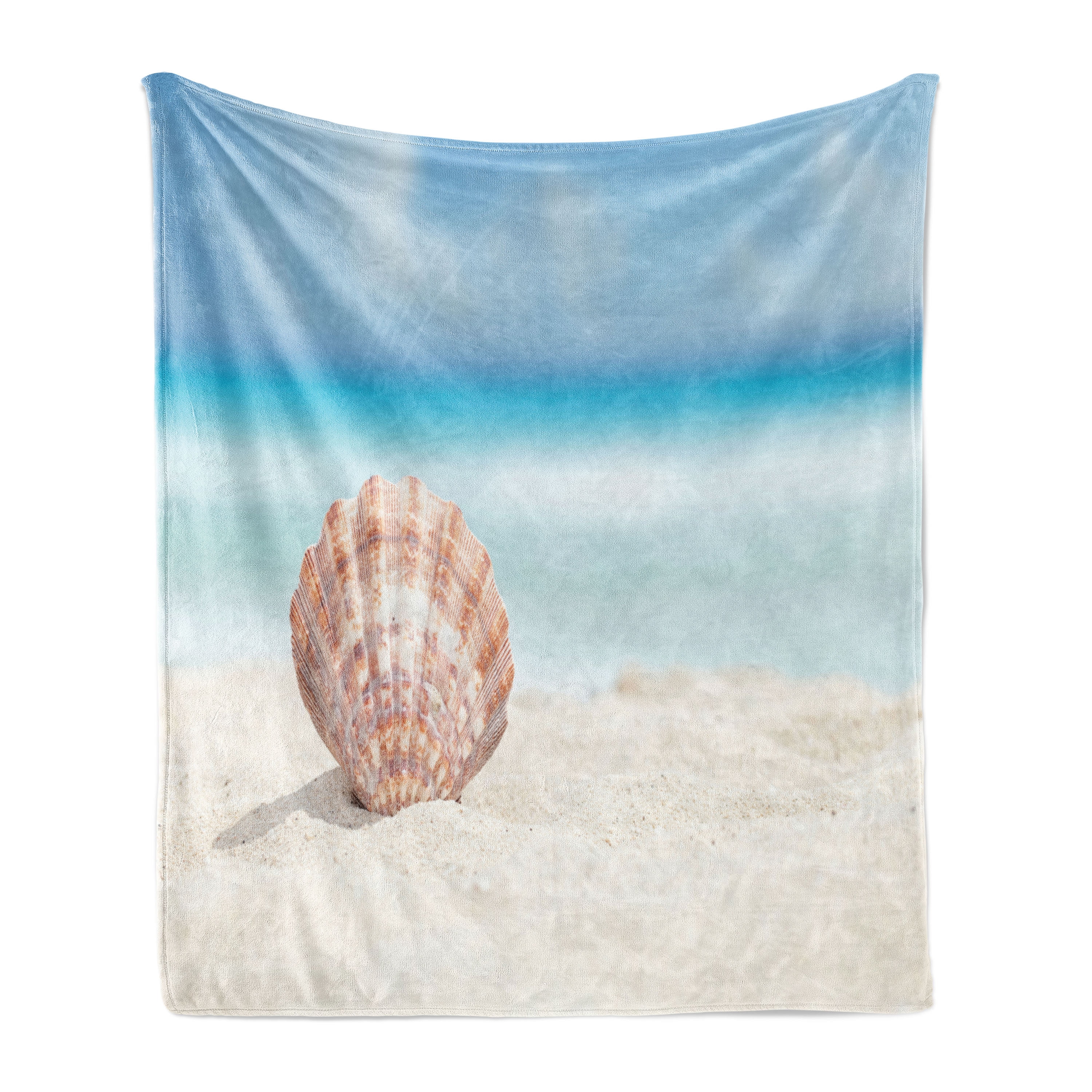Scallop Soft Flannel Fleece Throw Blanket, Photo of a Single Sea Shell ...