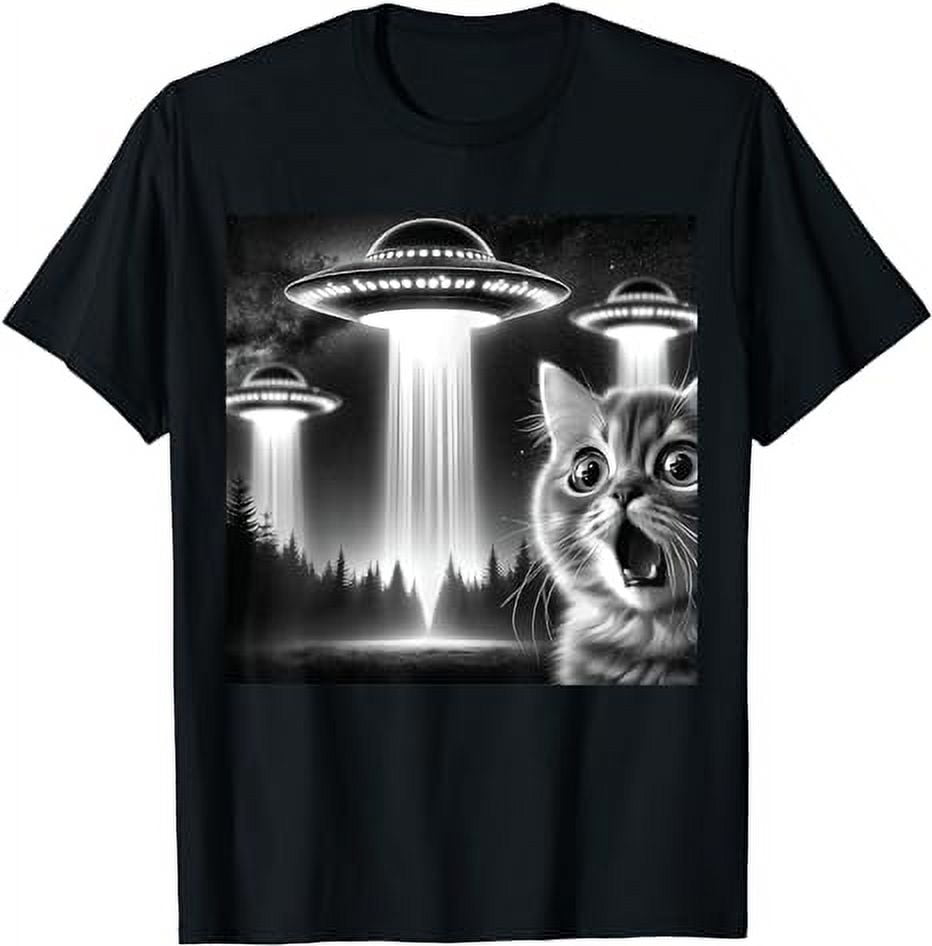 Scared Cat Selfie with UFOs T-Shirt - Walmart.com