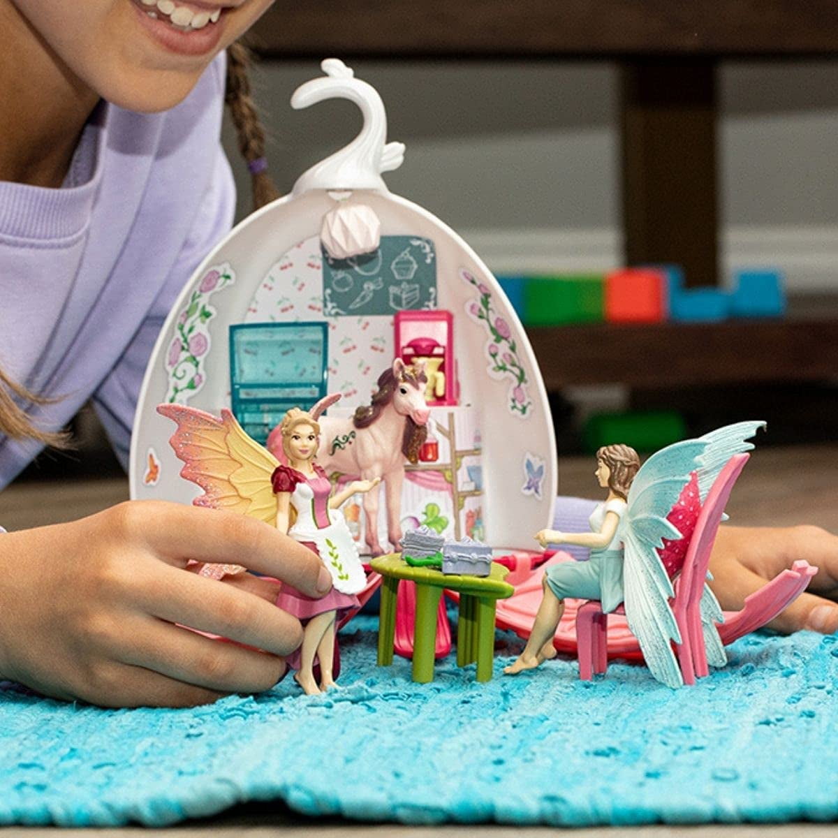 Free Shipping! Schleich - Bayala: The Fairy Café Blossom Free Shipping! Schleich - Bayala: The Fairy Café Blossom