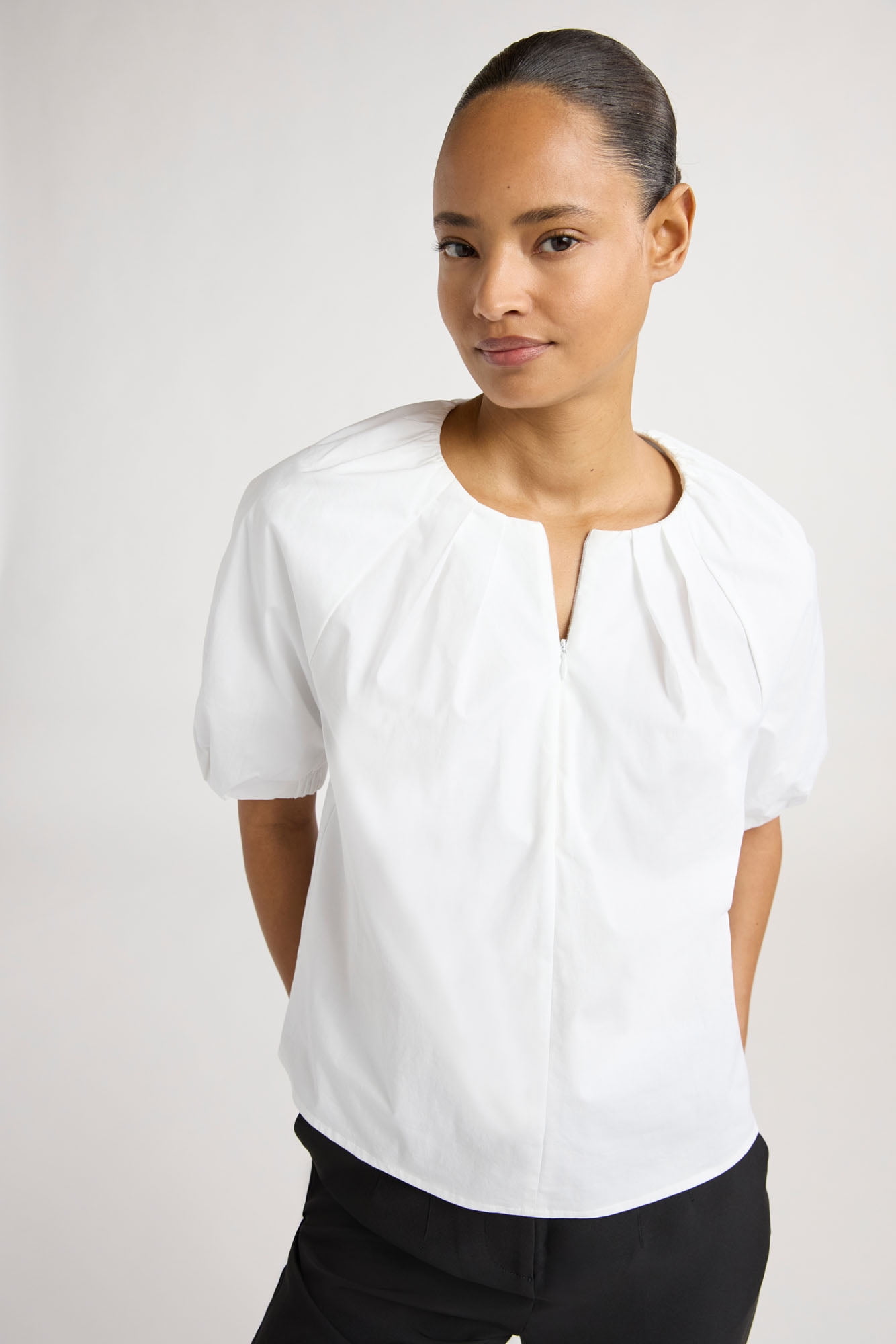 Scoop Women's Cotton Poplin Pleated Zip Front Top, Sizes XS-XL ...