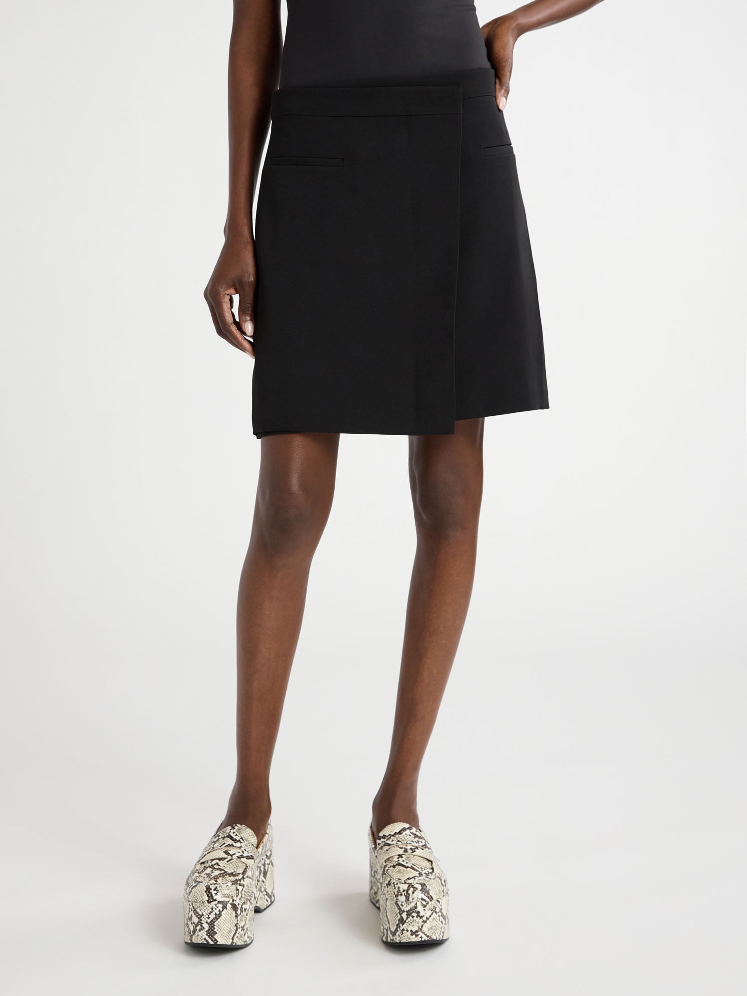 Scoop Women's Ultimate Faux Wrap Crepe Mini Skirt, Sizes 0-18 - Walmart.com