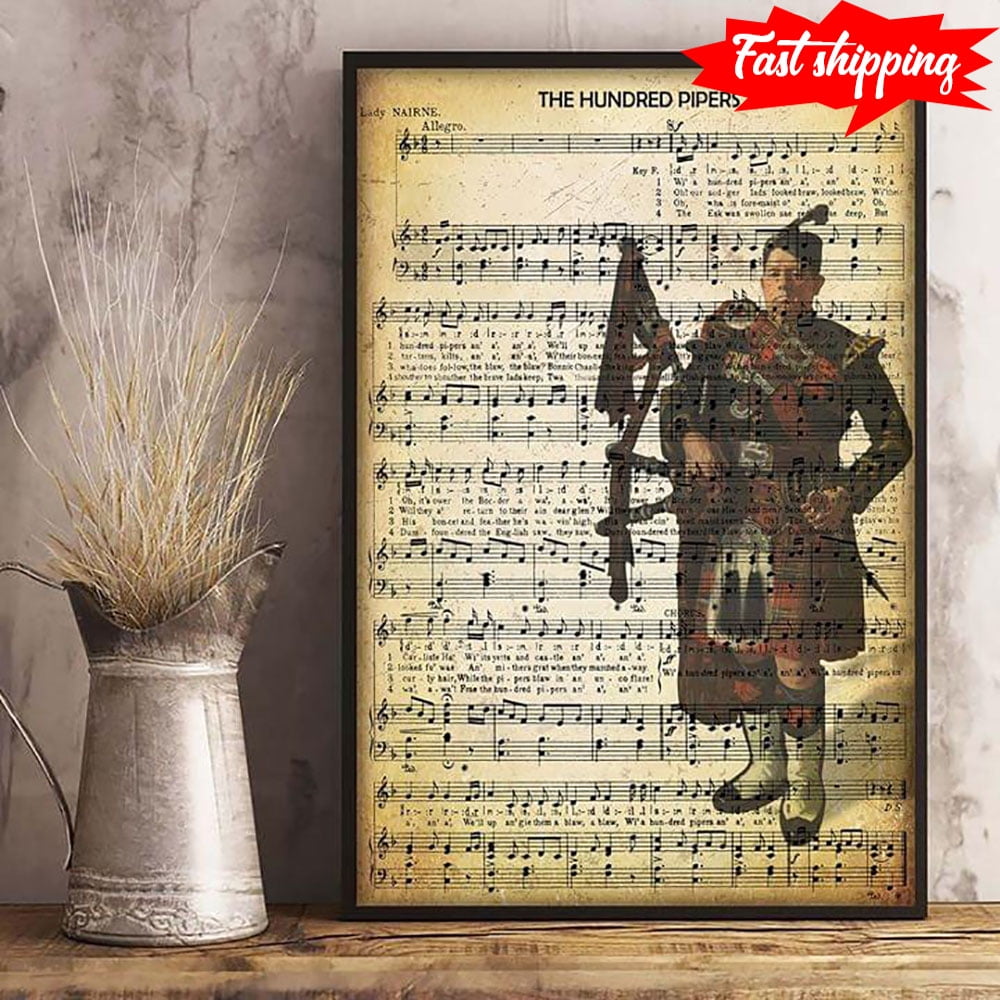 Scottish Man In Full Highland Dress & Bagpipes With The Hundred Pipers ...