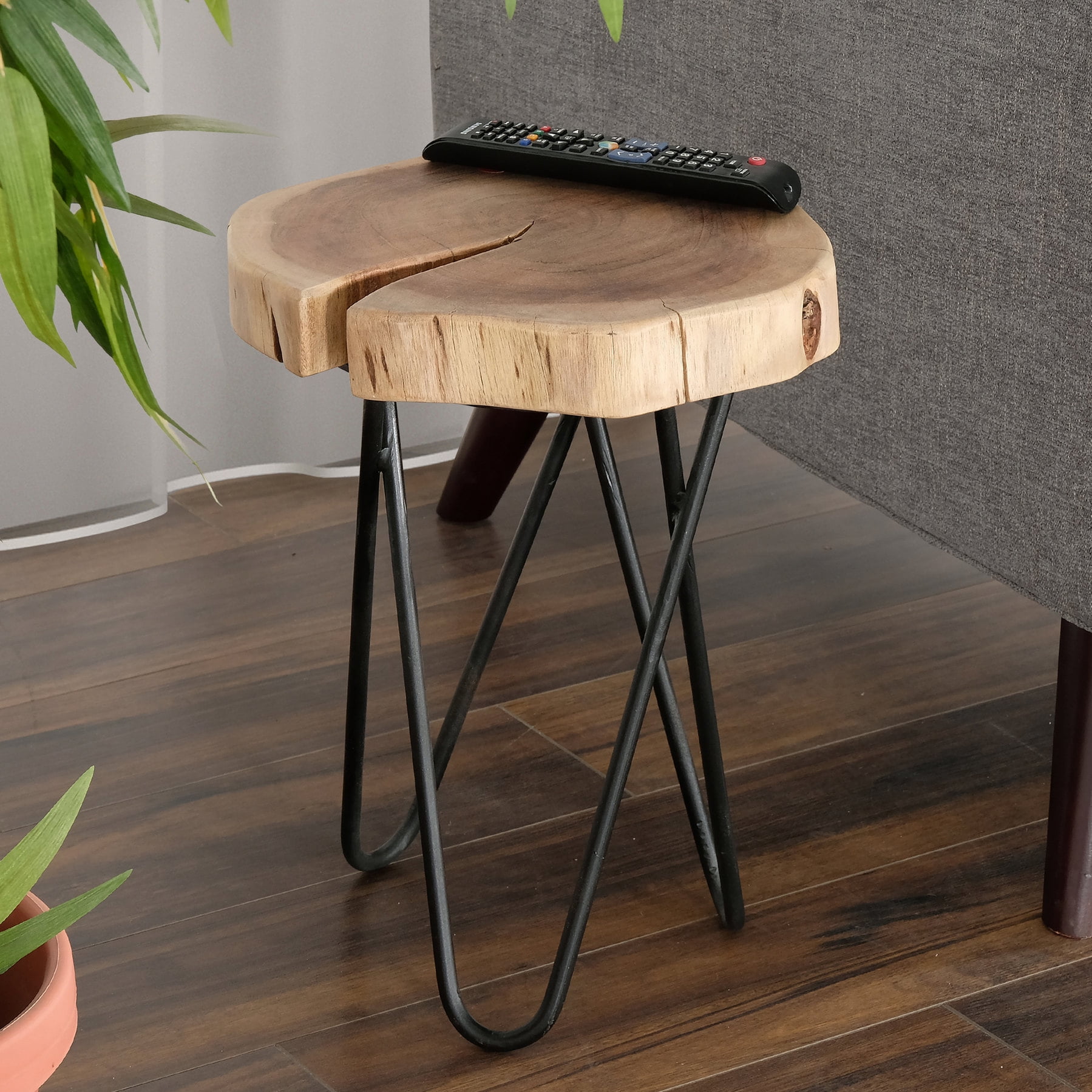 Scratch-Resistant Round Table / For Living Room / Boosts Visual Appeal ...