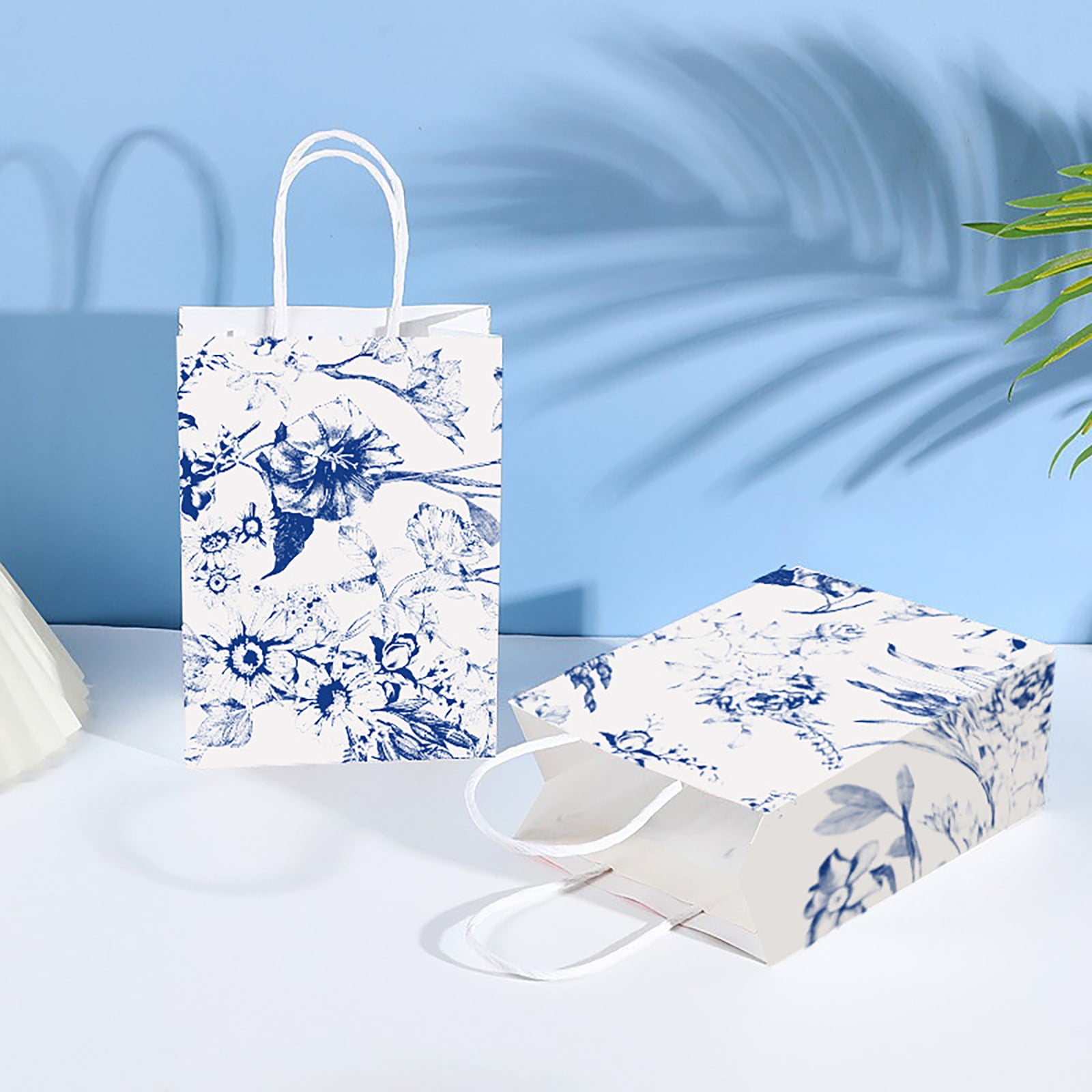 Scubrite 12 Pcs Blue Floral Paper Gift Bags Blue White Wild Flower ...