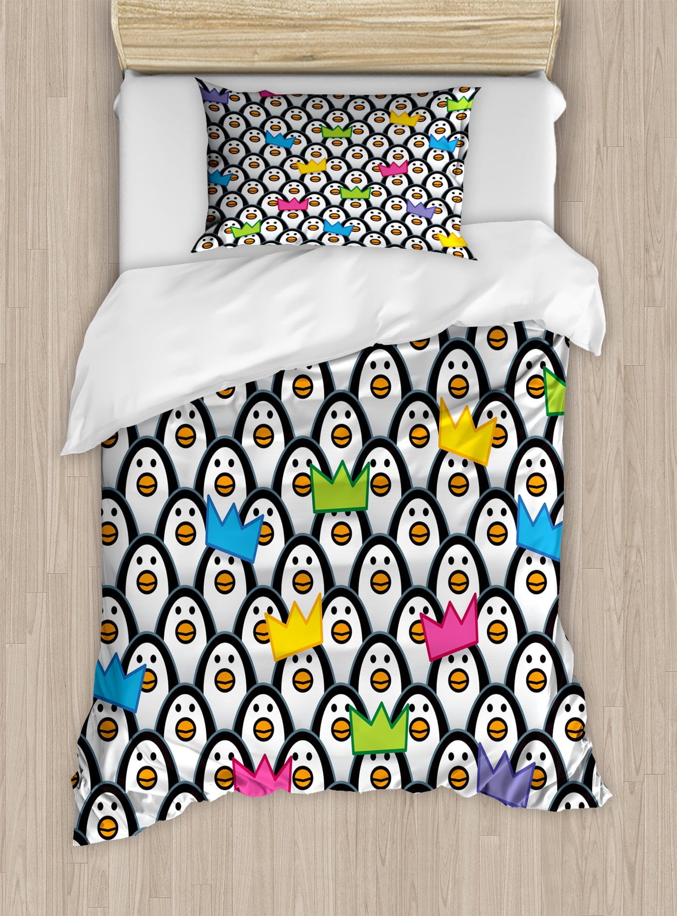 Sea Animals Duvet Cover Set, Penguins Wearing Colored Party Hats Crowns ...