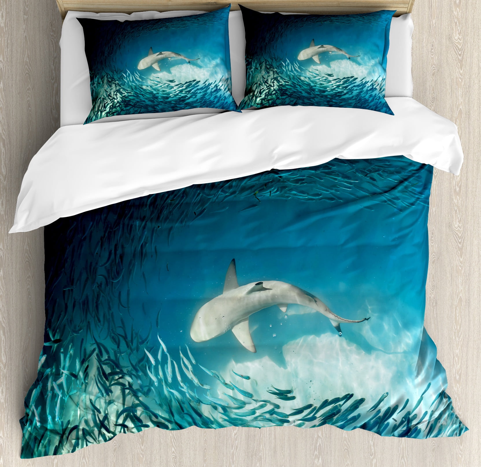 Sea Animals Duvet Cover Set, Shark and Small Fish Ocean Wilderness ...