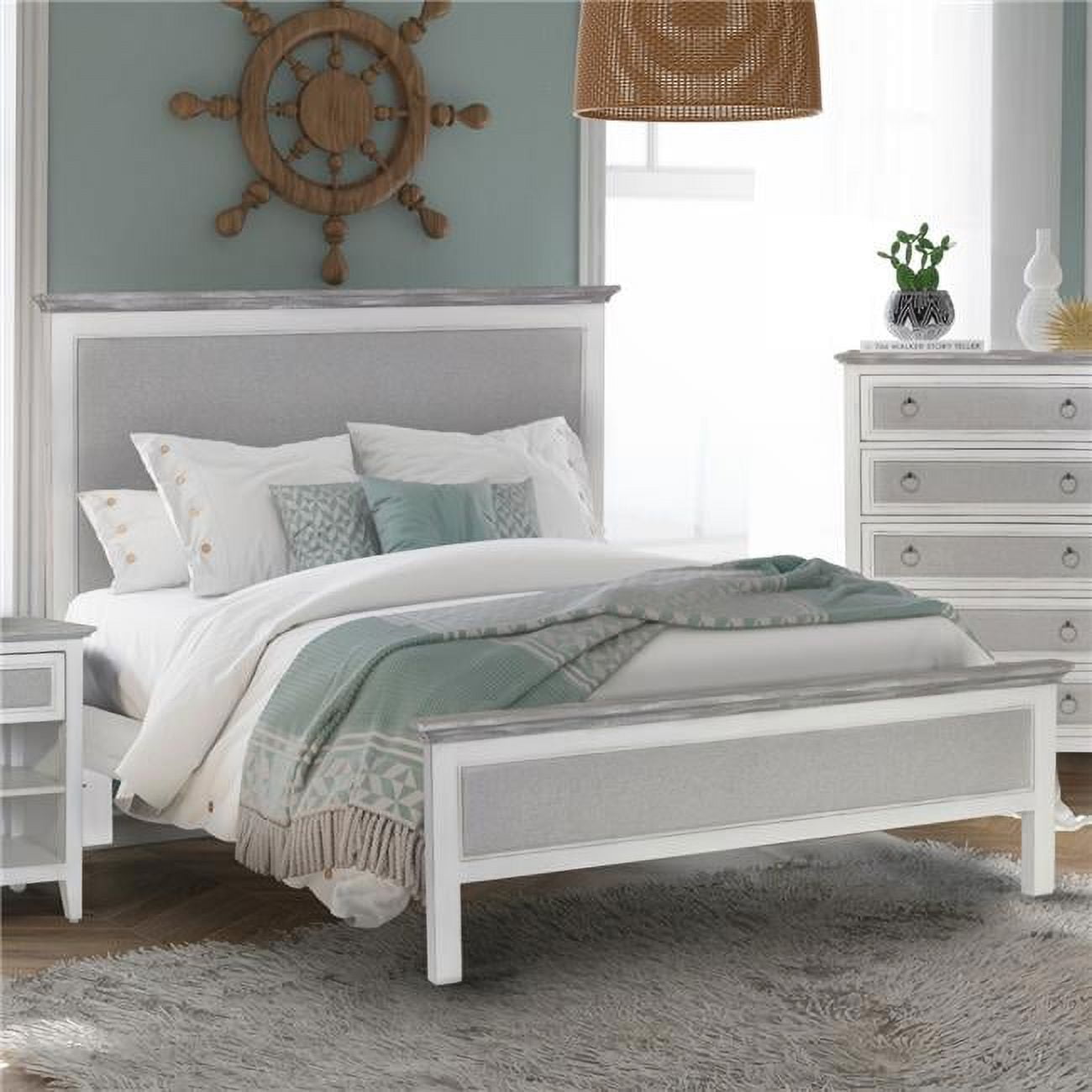 Sea Wind Florida Captiva Island Wood Queen Bed in White/Distressed Gray ...