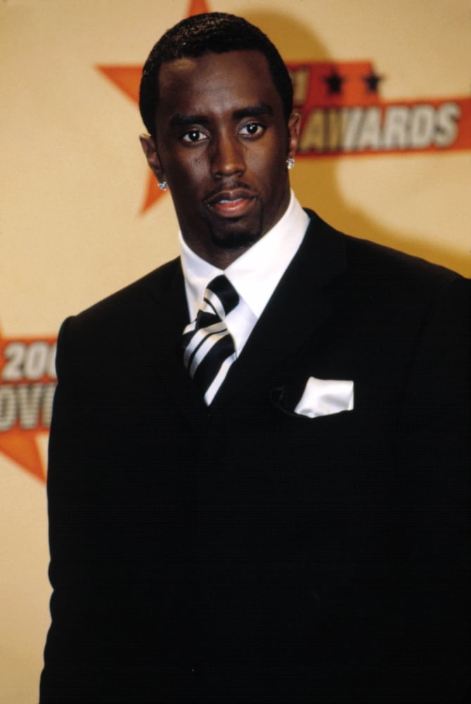 Sean 'Puffy' Combs At The Mtv Movie Awards, 652001, By Robert Hepler ...