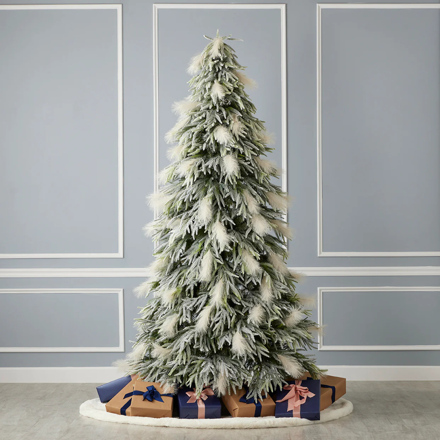 Noble House 4.5-foot Cashmere Pine and Mixed Needles Unlit Hinged ...