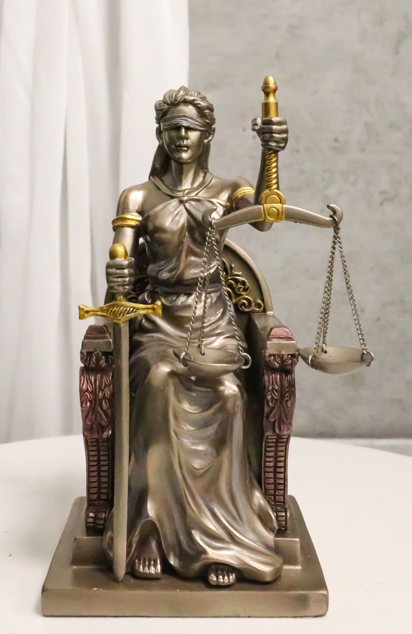 Seated Lady Justice Statue 8"Tall Greek Goddess La Justica Dike ...