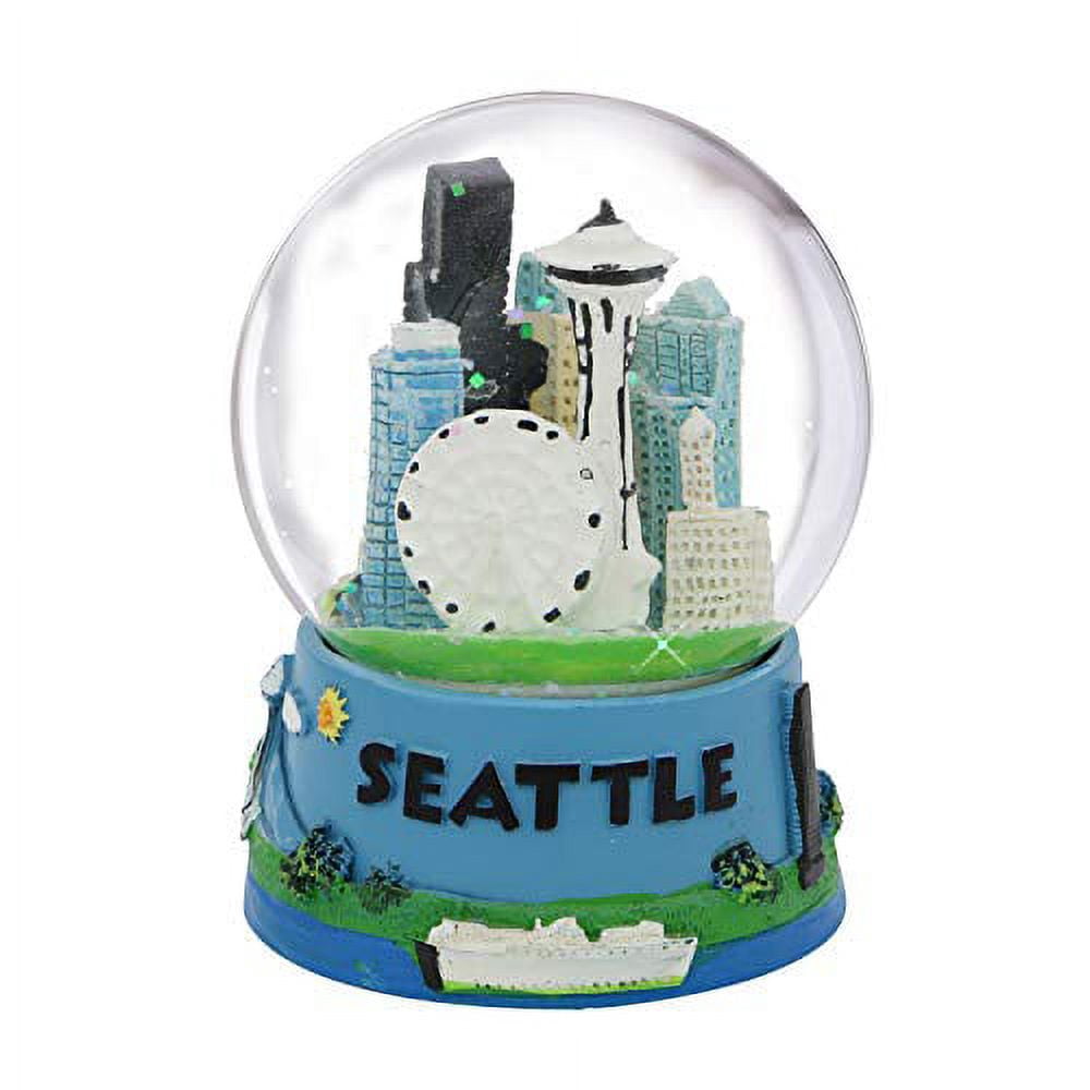 Seattle Snow Globe Souvenir with Space Needle and Skyline, 3.5 Inches ...