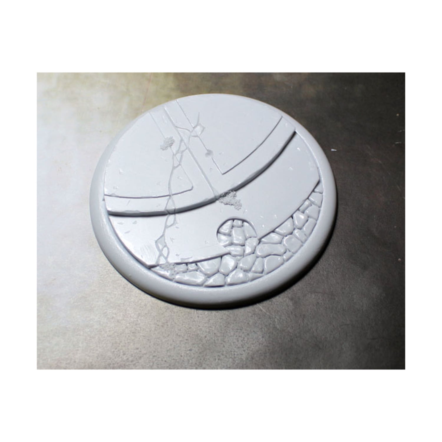 Secret Weapon Miniatures 80mm Round Lip Base - Alien Temple New ...
