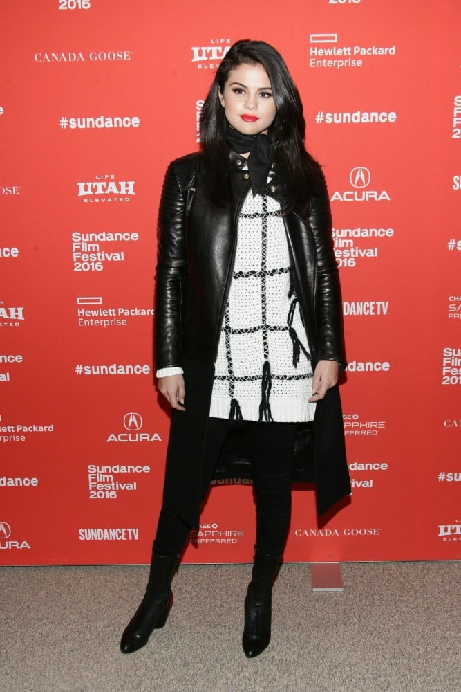 Selena Gomez At Arrivals For The Fundamentals Of Caring Closing Night ...