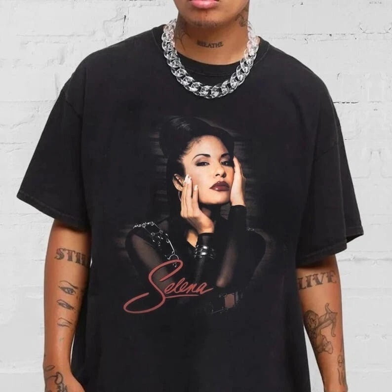 Selenaaaaa Quintanillaaa T-shirt, Quintanillaaaa aFan, 90s Quintanillaaa Gift For Fan - Walmart.com