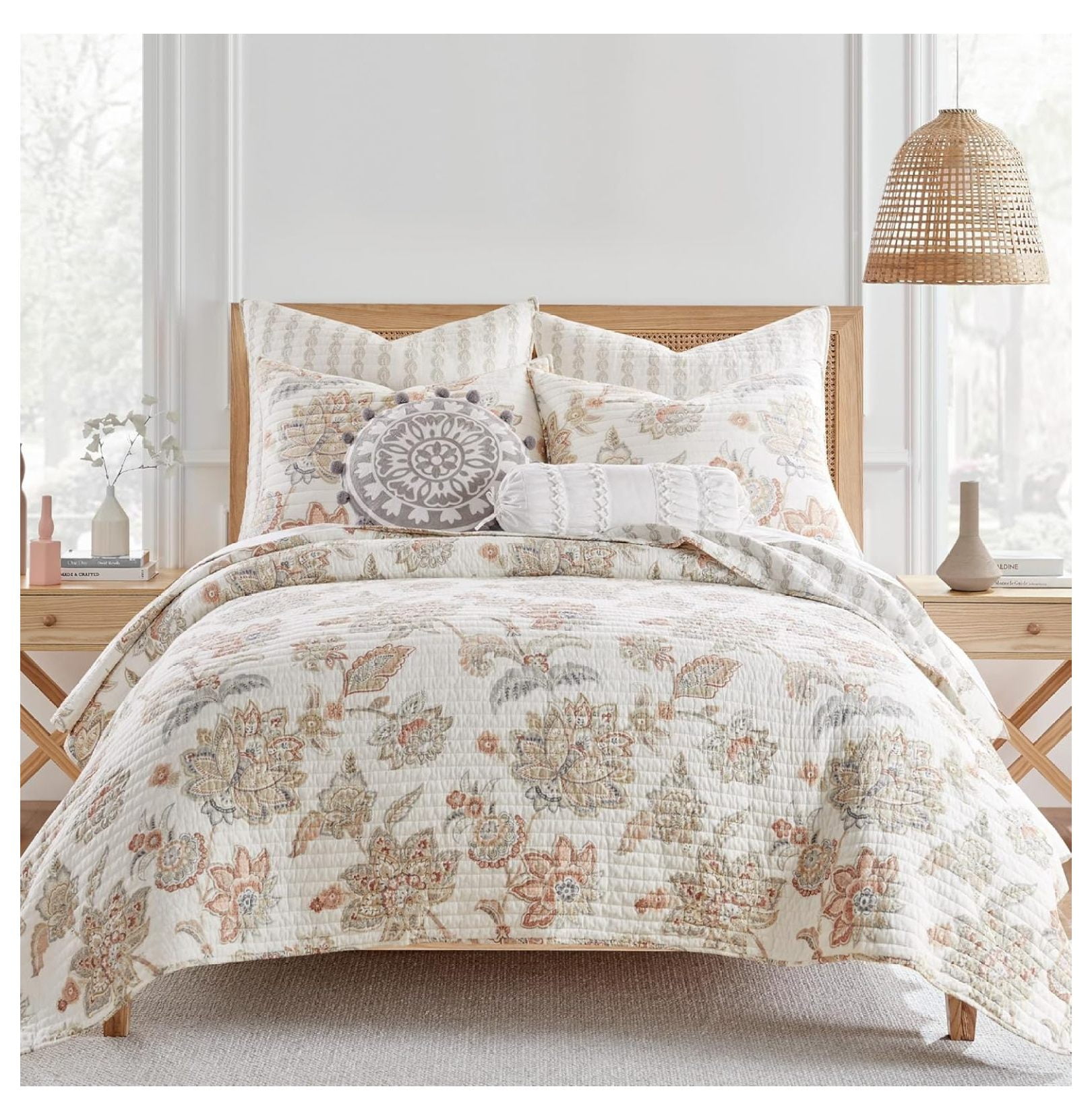 - Selesta Blush Quilt Set - Full/Queen Quilt and Two Standard Shams ...