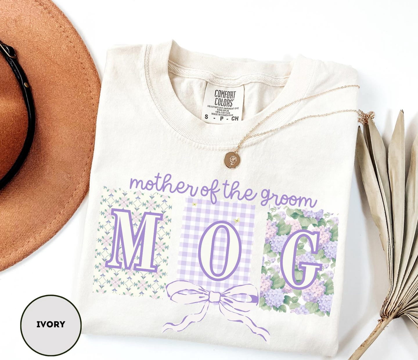 Selvi Mother of the Groom Graphic T-Shirt Wedding Day Gift Mom Outfit ...