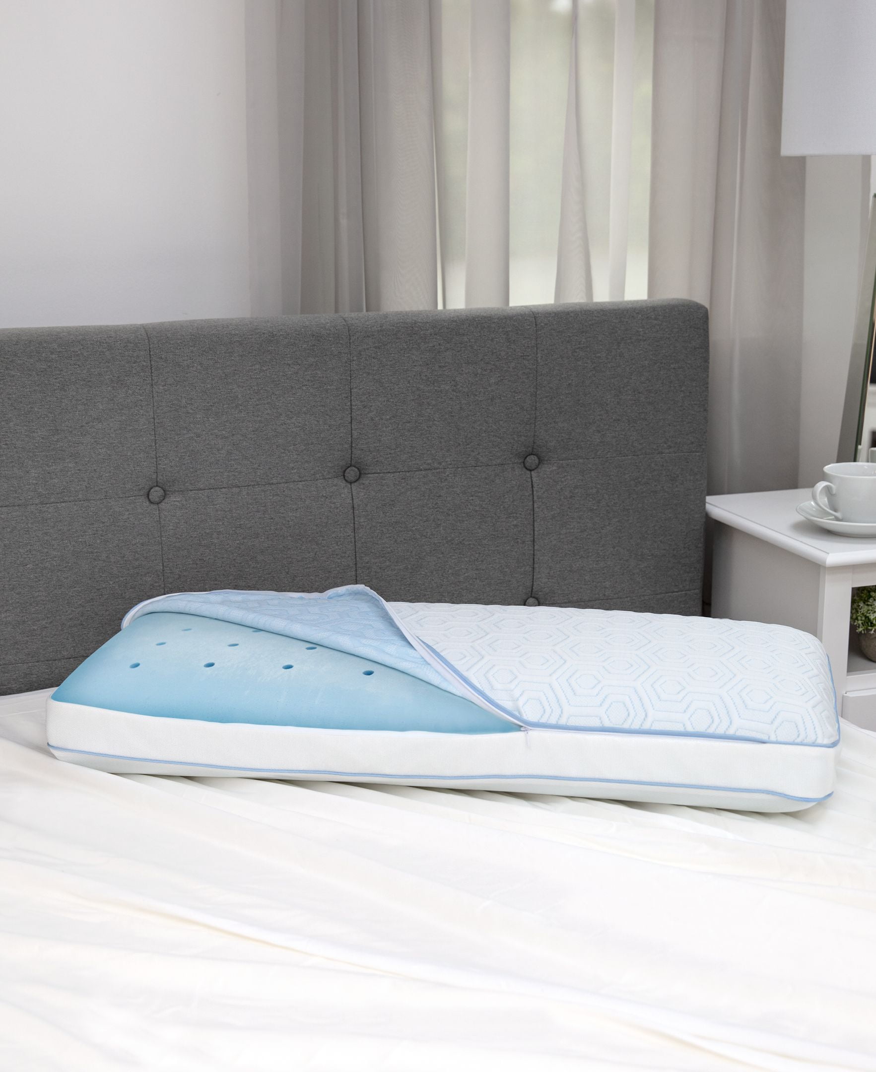 SensorPEDIC Arctic Gusseted Memory Foam Pillows - Blue, Premium Bed ...