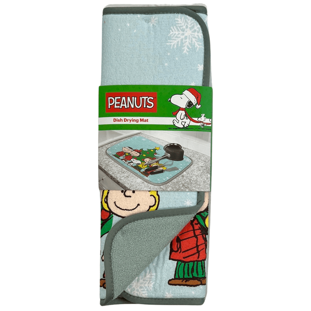 Serafina Home Christmas And Holiday Peanuts/Charlie Brown Celebrating ...