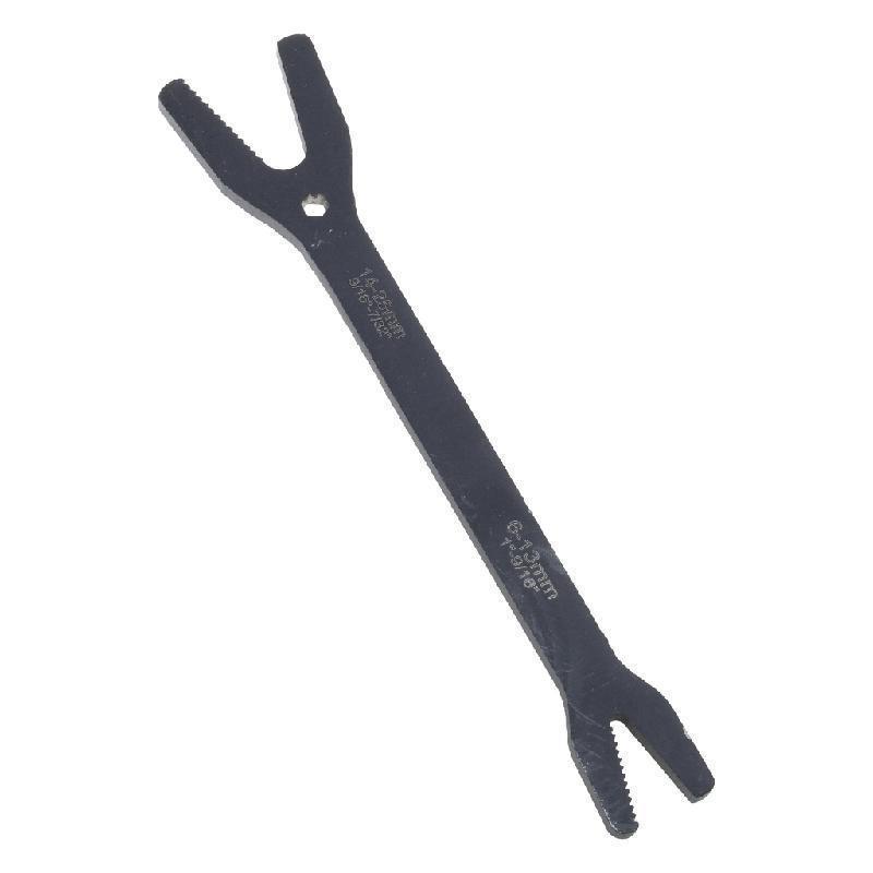 Serrated V-Groove Wrench Repair Tools 250mm Length Adjustable Spanner ...