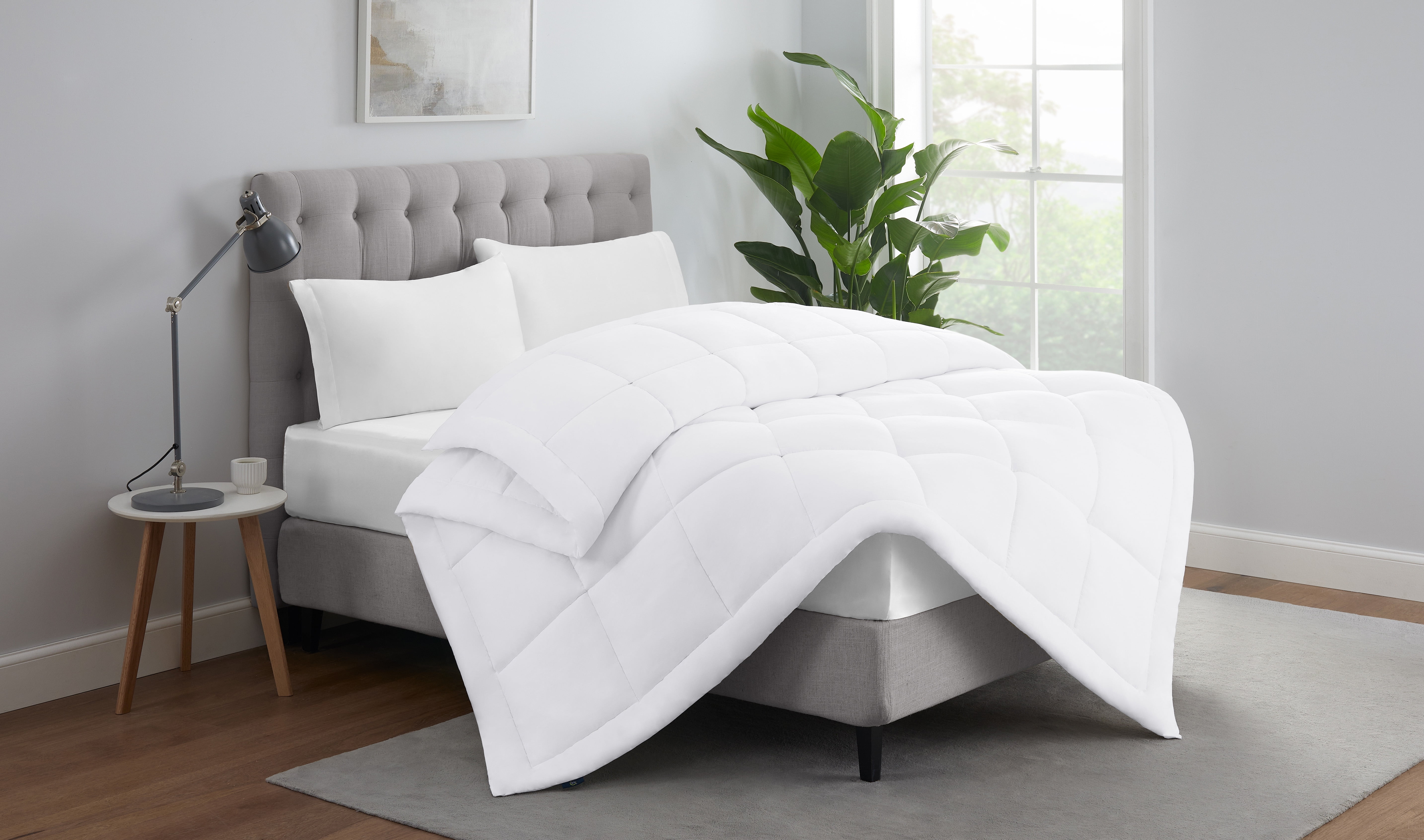 Serta ComfortSure Down Alternative Comforter, Quilted Duvet Insert, Twin 88" x 68", White ...