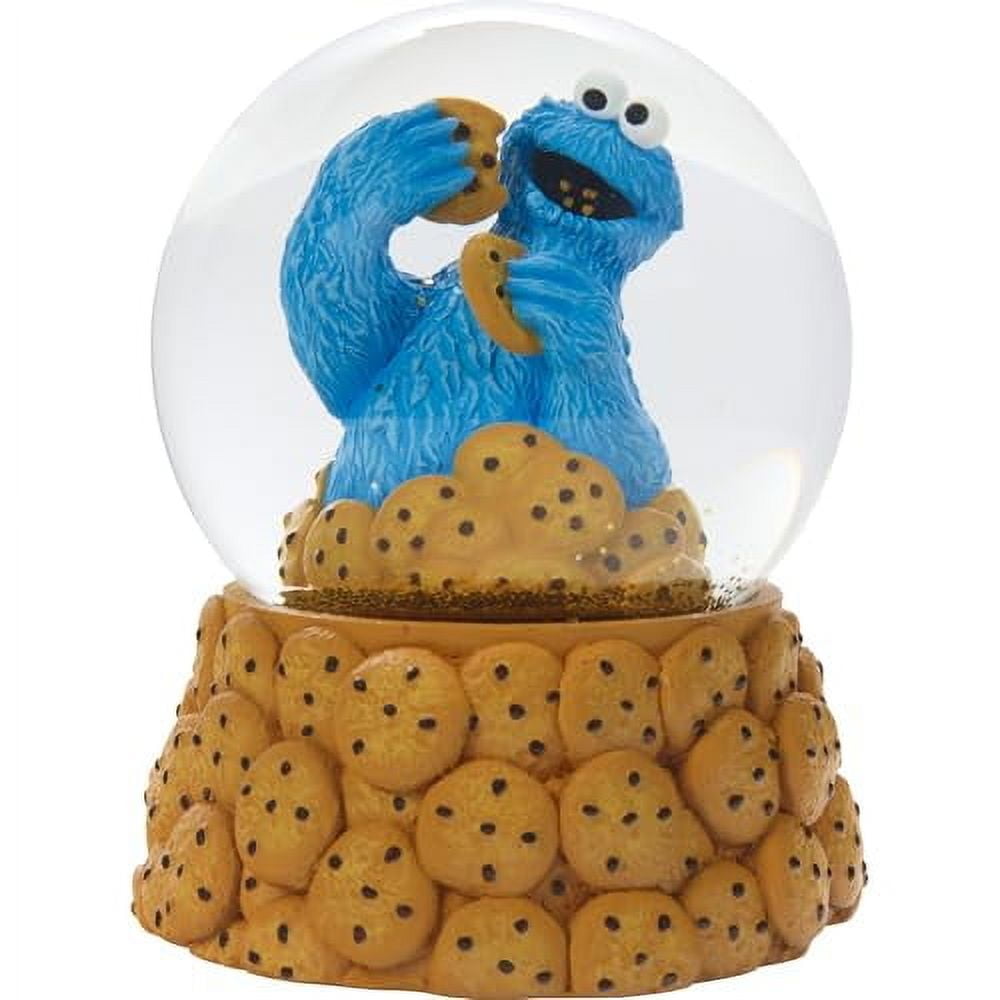 Sesame Street Cookie Monster Musical Snow Globe - Walmart.com