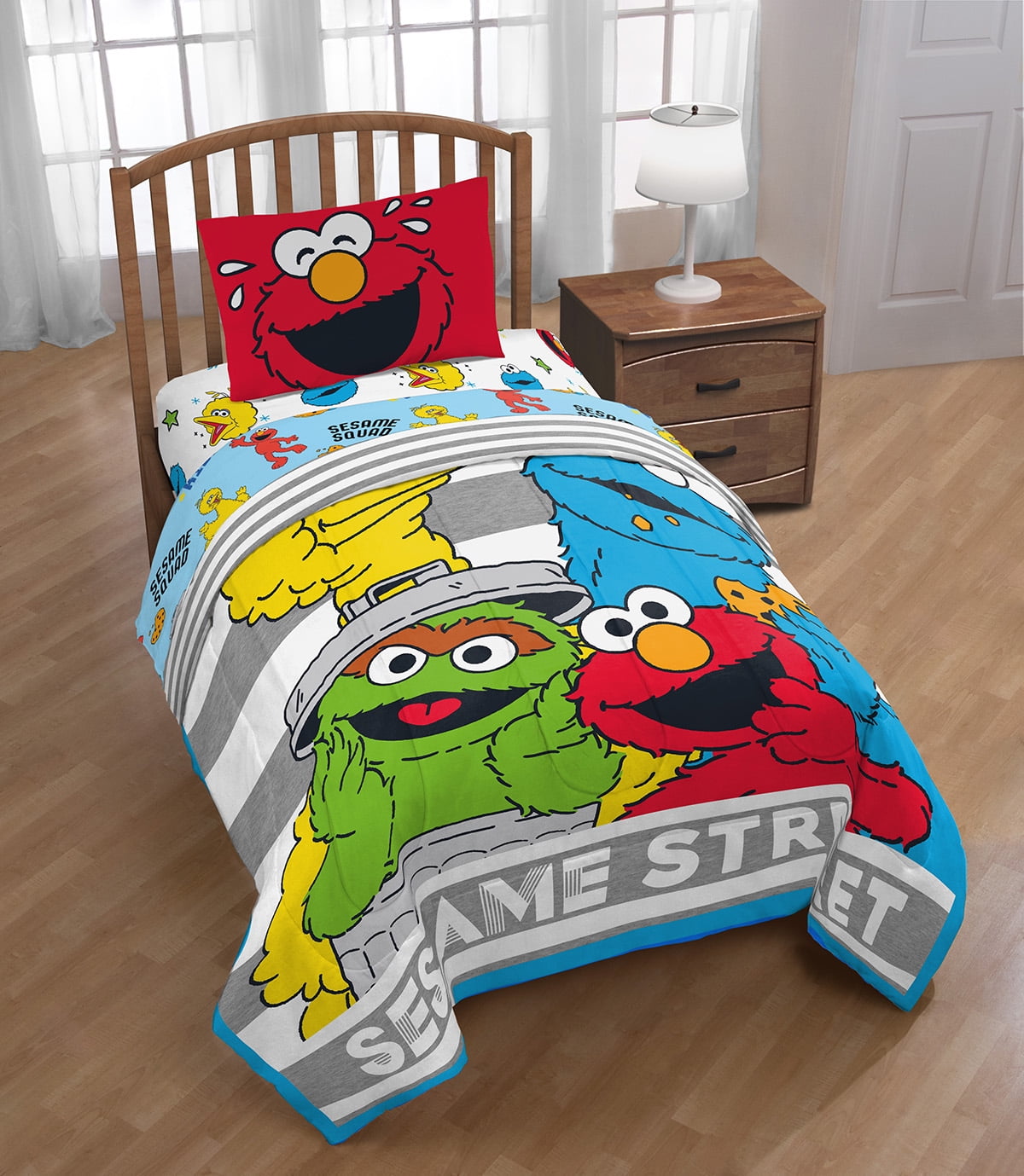 Sesame Street Full Comforter Set - Elmo, Big Bird, Cookie Monster with ...