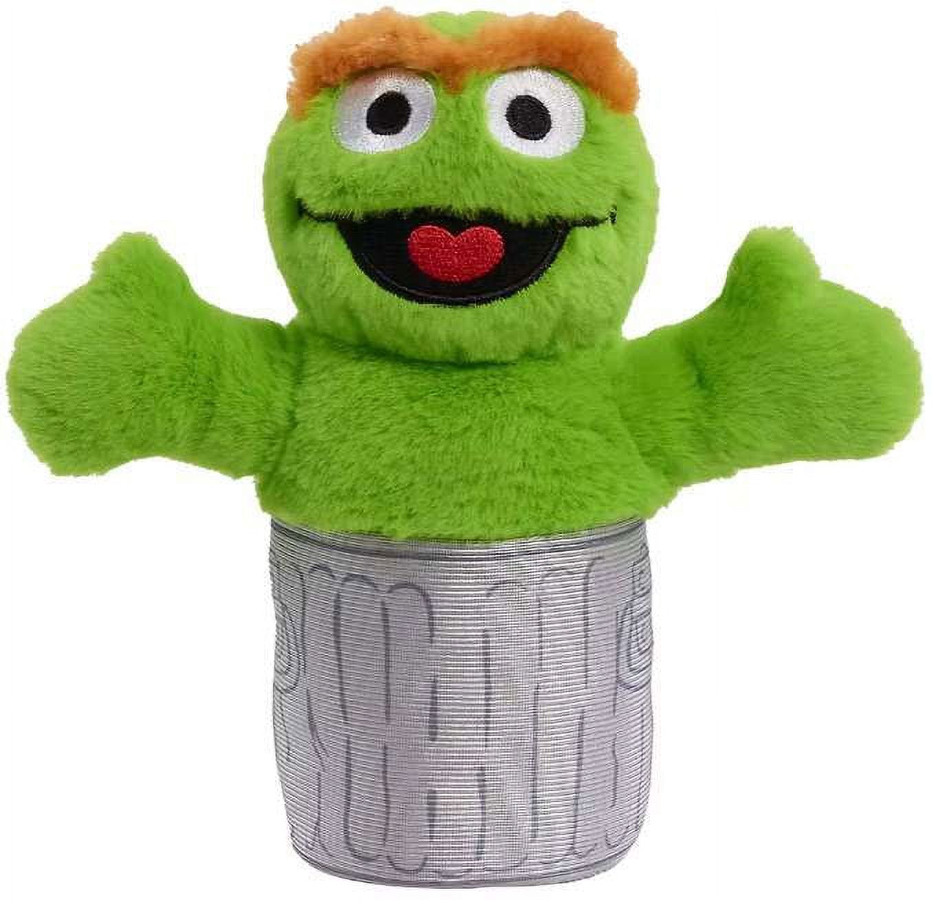 Sesame Street Oscar the Grouch Plush - Walmart.com