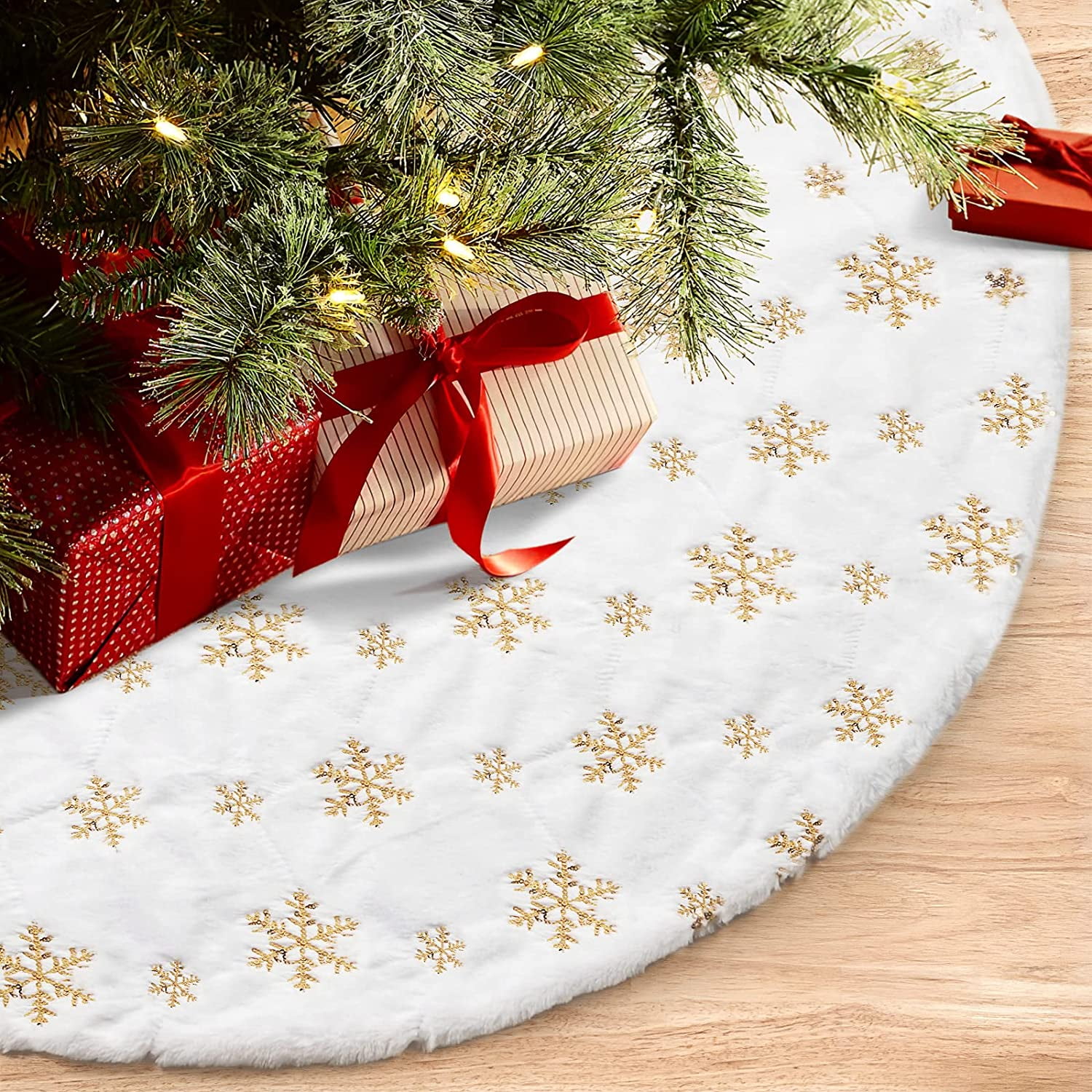 Sesiiduo Christmas Tree Skirt, 36 Inch Faux Fur Tree Skirt with Gold ...