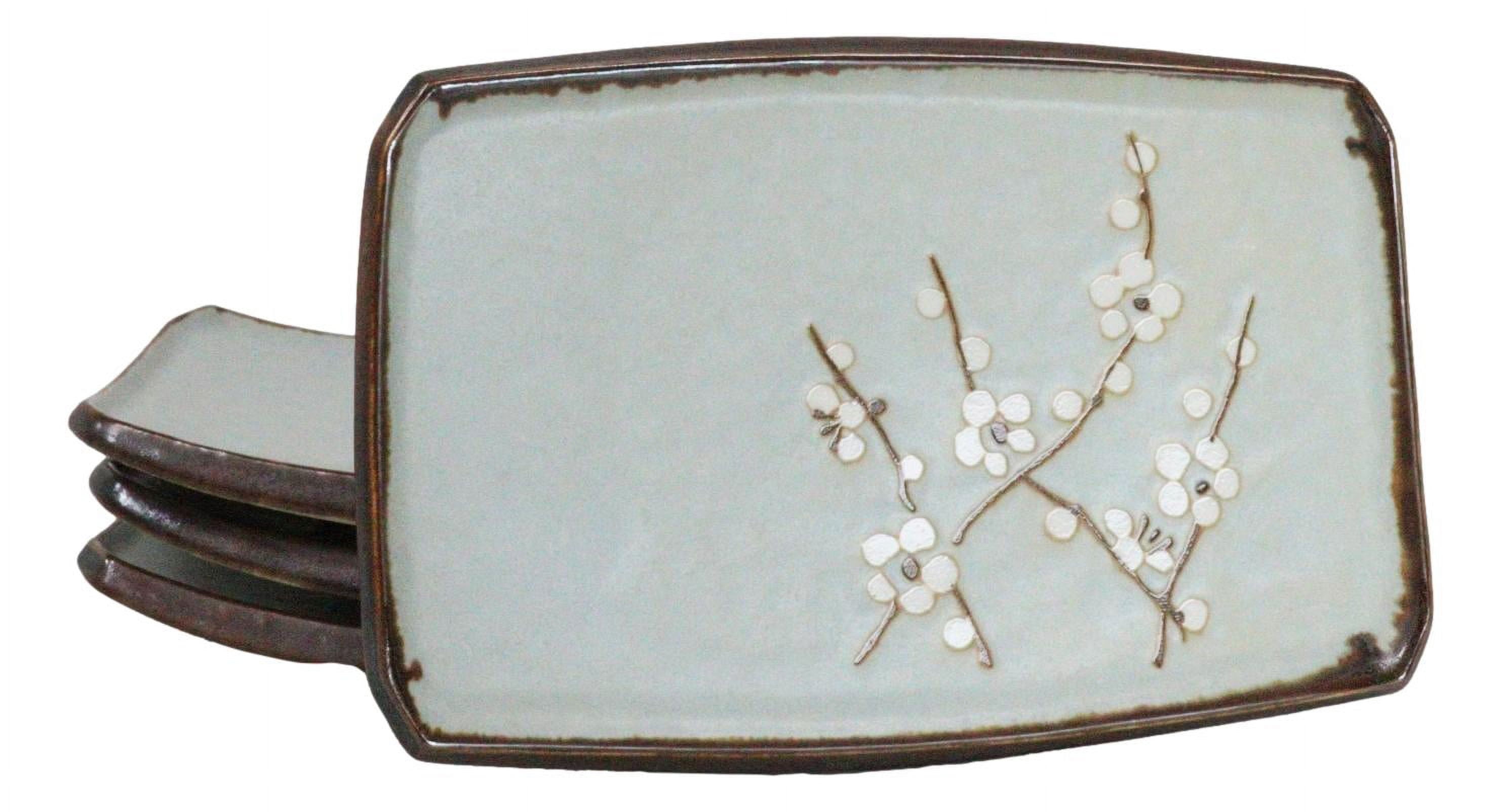 Sakura Plates