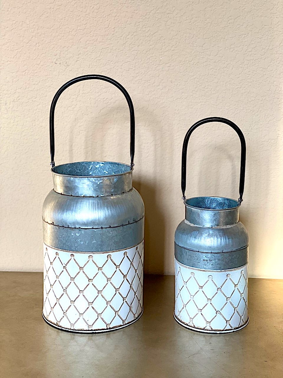 Set of 2 Modern Buckets Silver Metal With Embossed White Pattern ...