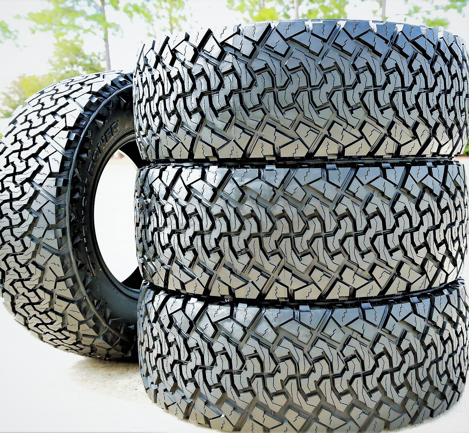 Cosmo Mud Kicker LT Set of 4, All Season M/T 33X12.50R20 F Load (12 Ply ...