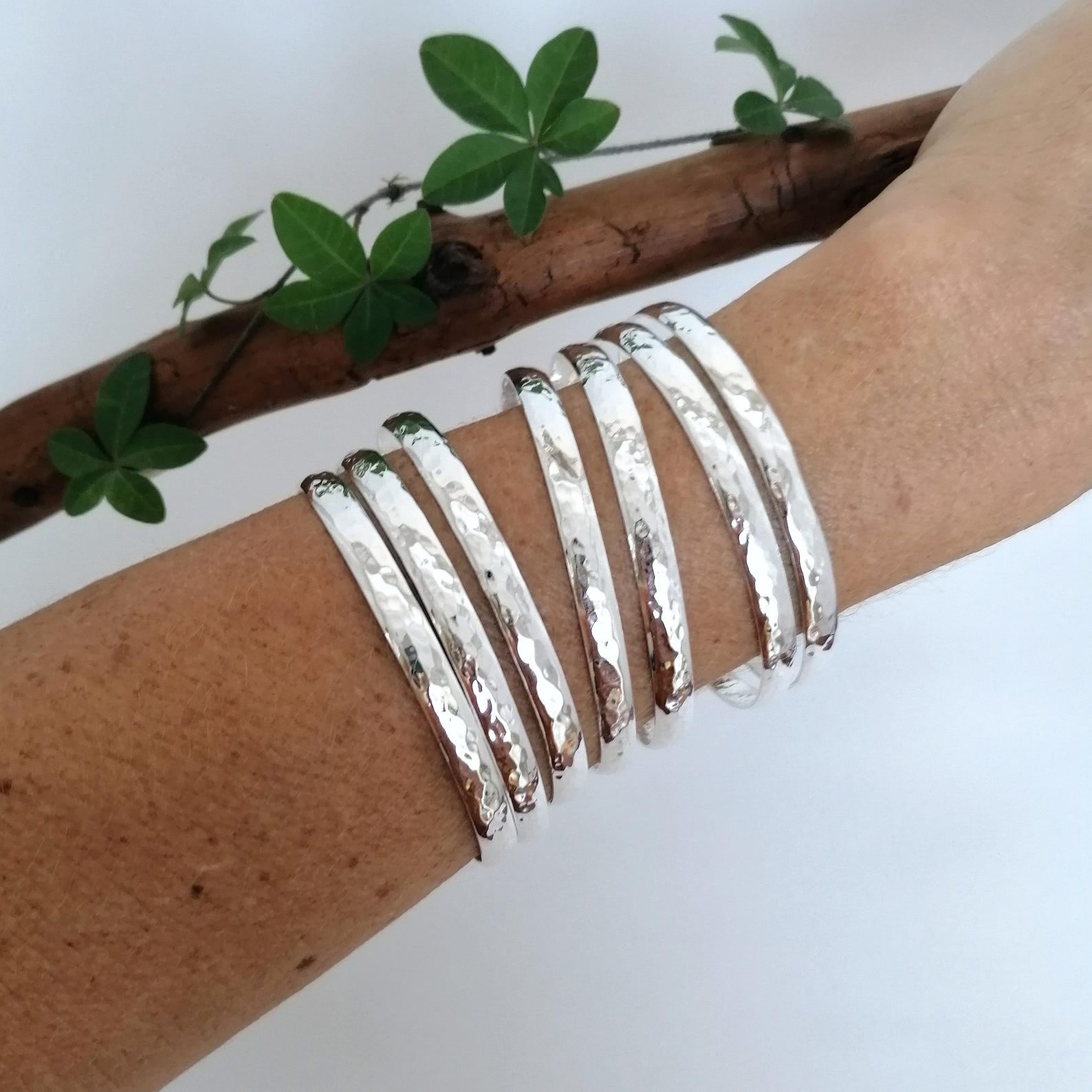 Set of 7 Bangles, Hammered Bangles, Stacking Bracelets, Semanario, 7 ...