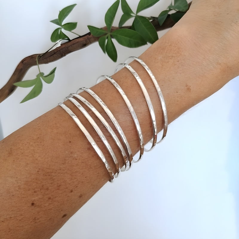 Set of 7 Bangles, Hammered Bangles, Stacking Bracelets, Semanario ...