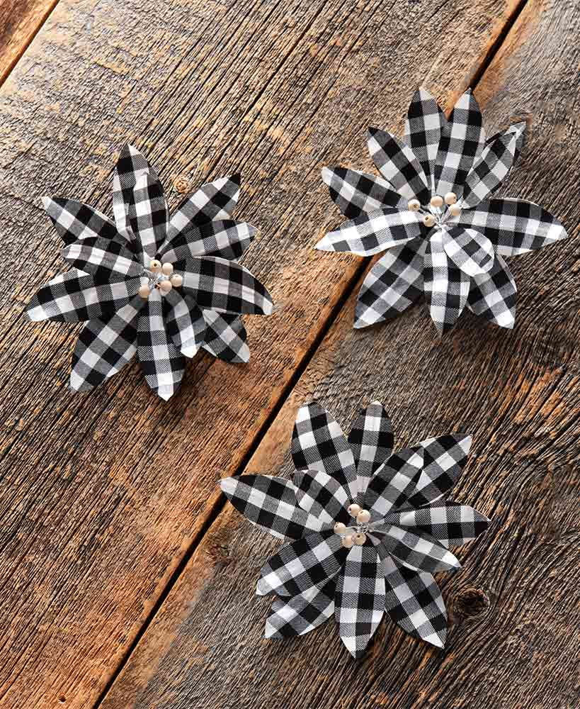 Sets of 3 Buffalo Plaid Poinsettia Tree Clips - White - Walmart.com