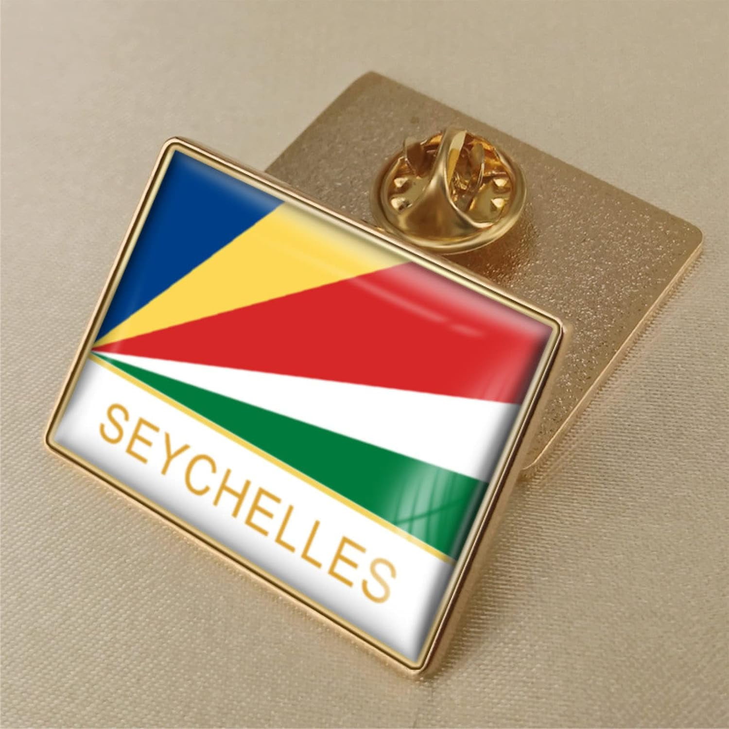 Seychelles Flag Crystal Epoxy Badge Brooch - World Flag Badges Brooch ...
