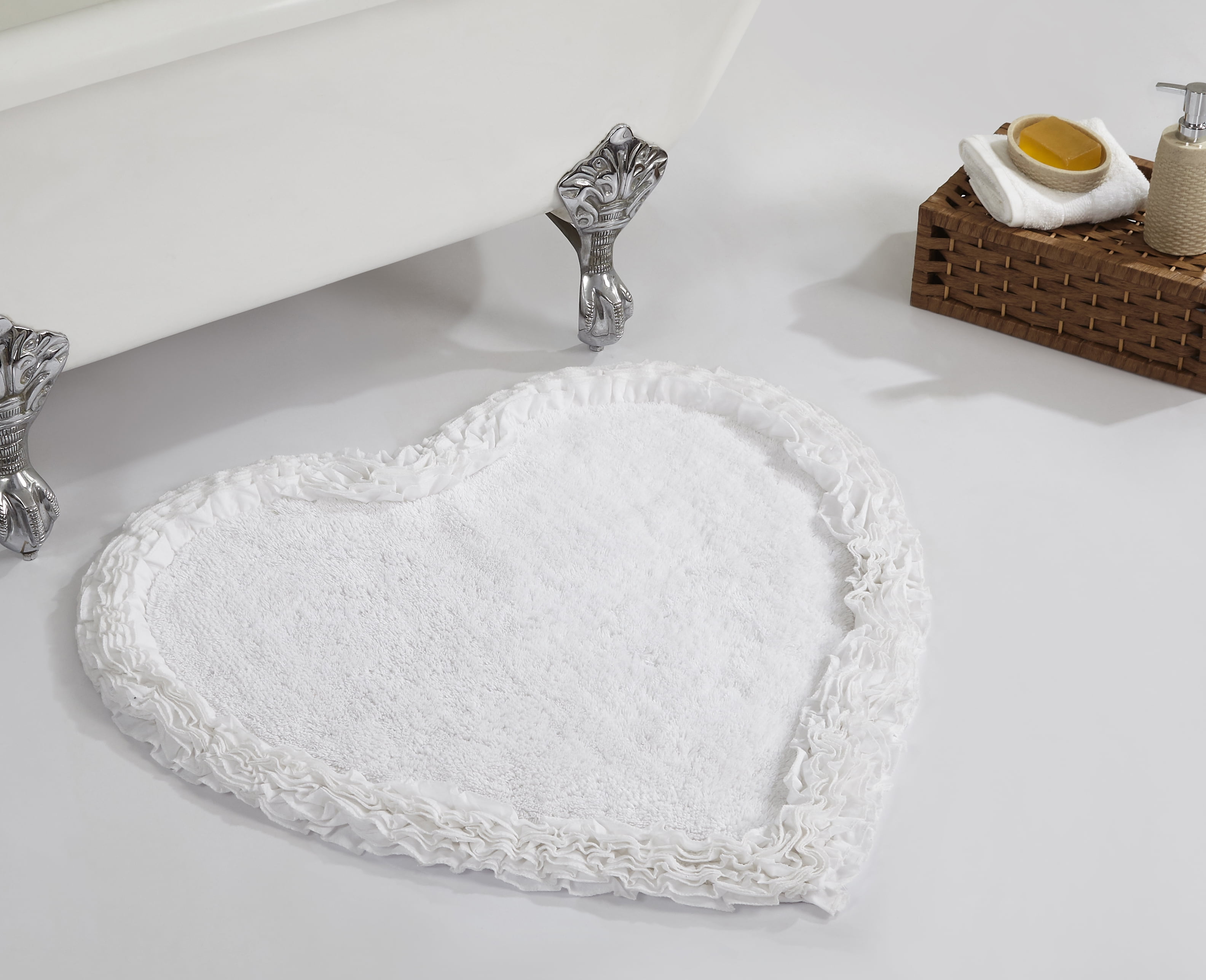 Better Trends Shaggy Border Bath Rug 30" Heart White - Walmart.com