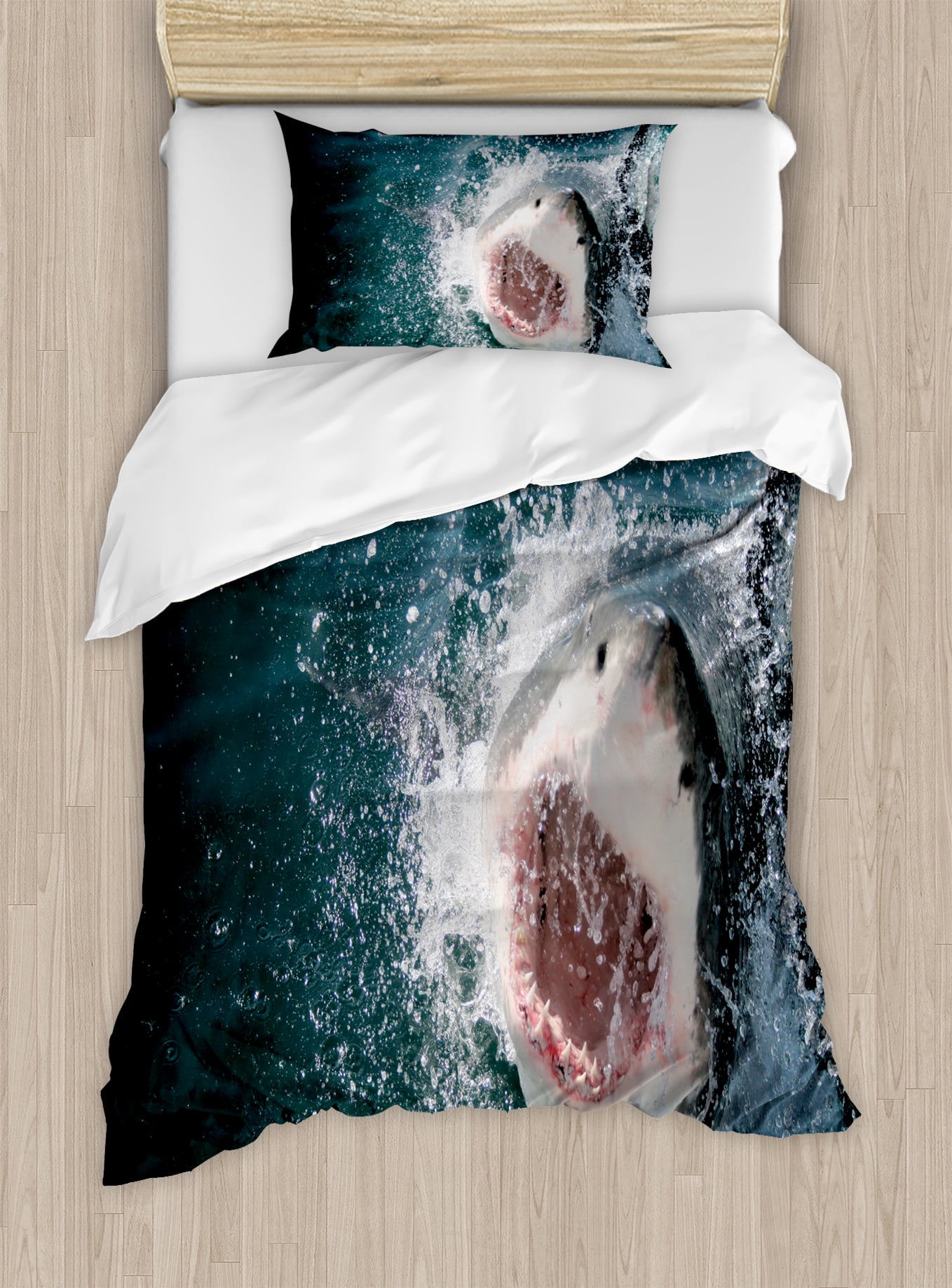 Shark Twin Size Duvet Cover Set, Wild Animal in the Sea Attacking ...