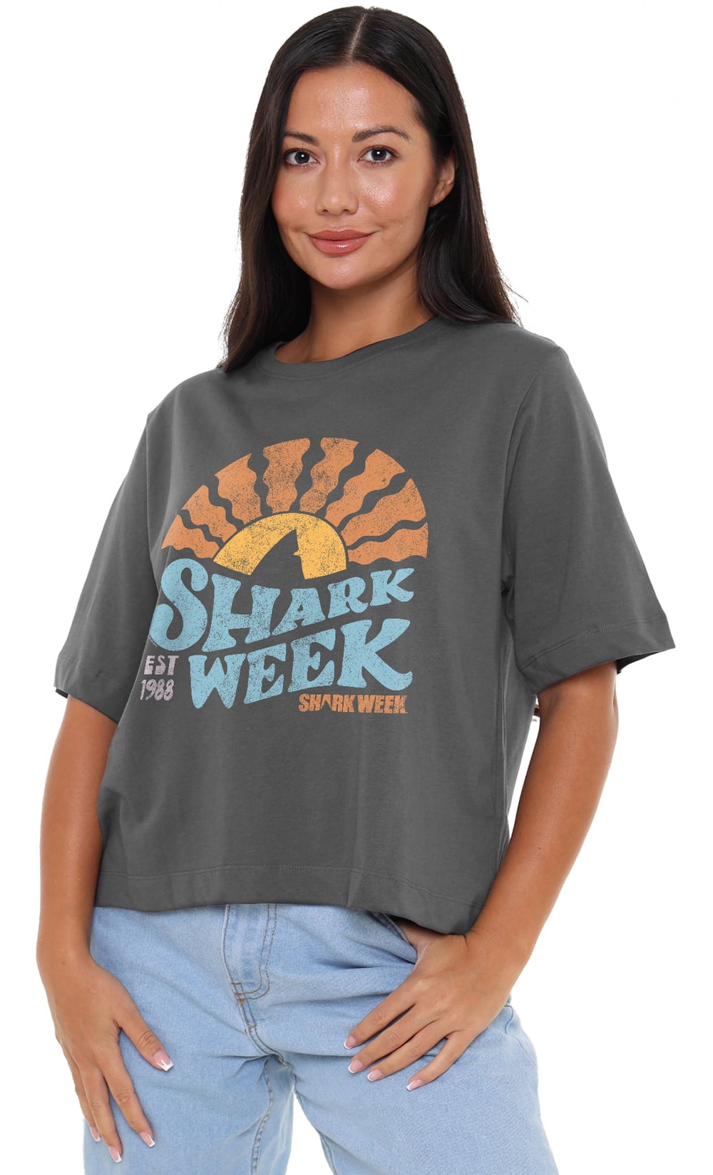 Shark Week Officially Licensed Lino Sunset Women's Boxy Cropped T-Shirt ...