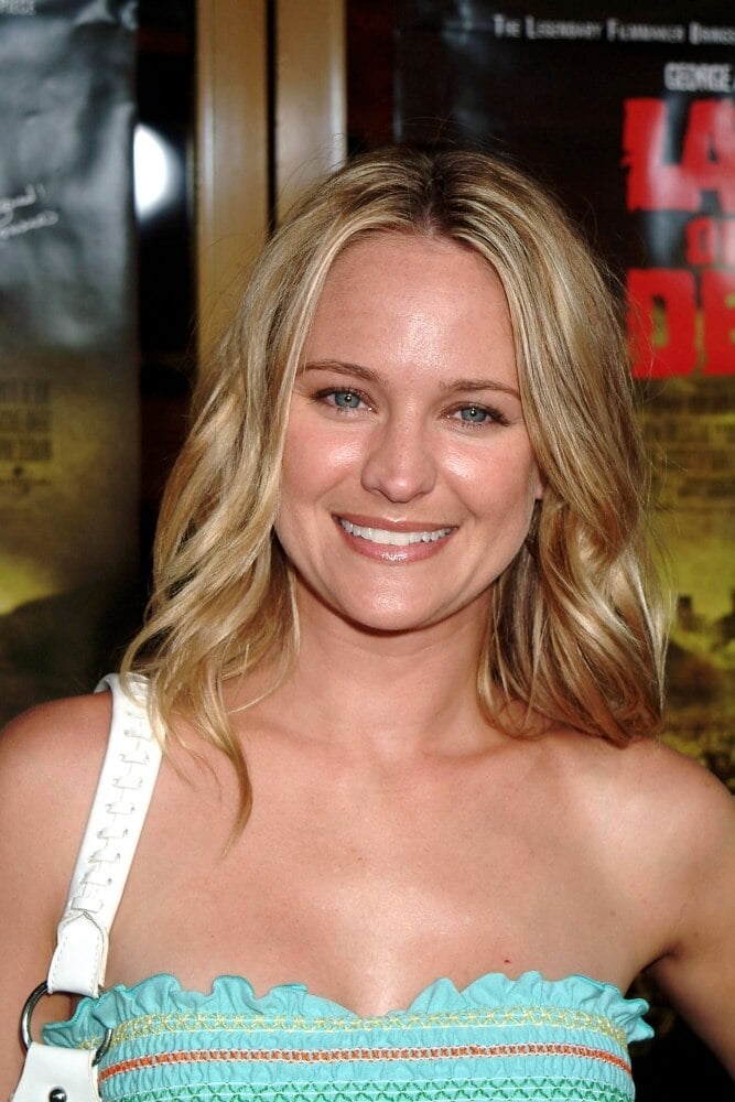 Sharon Case At Arrivals For George A. Romero S Land Of The Dead ...